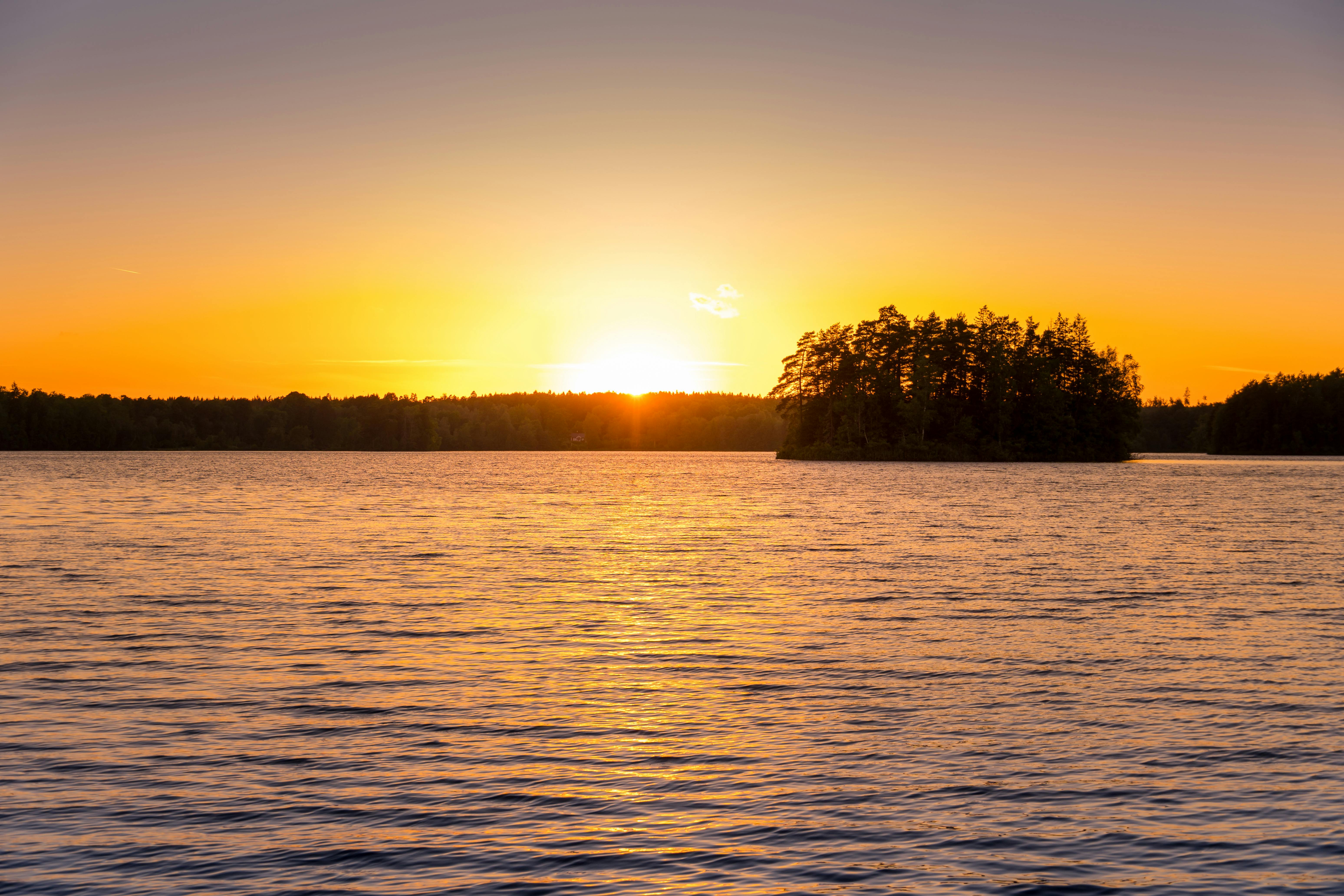 Lake · Free Stock Photo