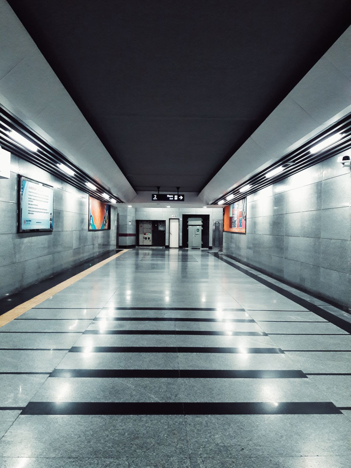 Corridor Photos, Download The BEST Free Corridor Stock Photos & HD Images