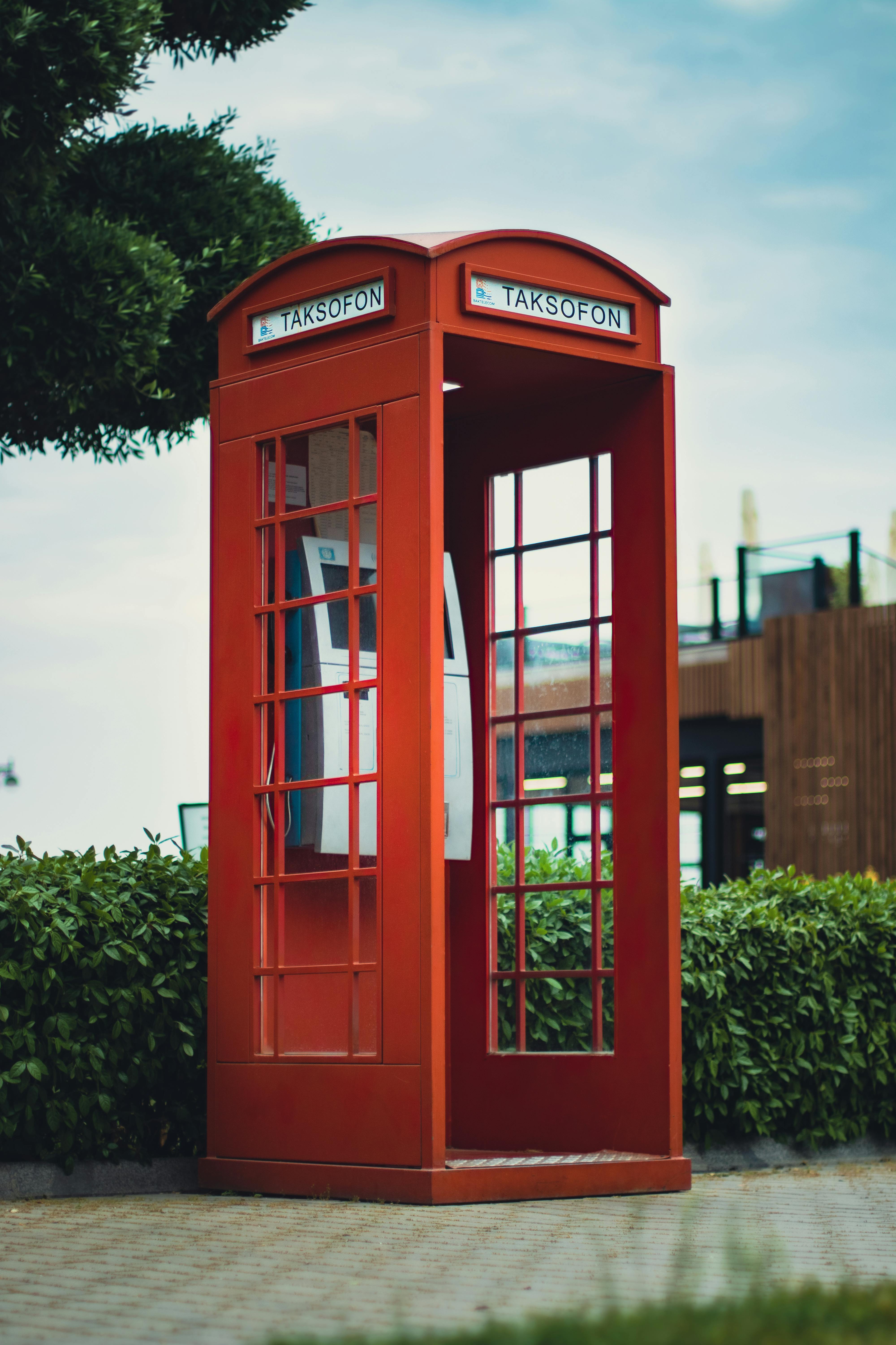 Phone Booth at Park · Free Stock Photo