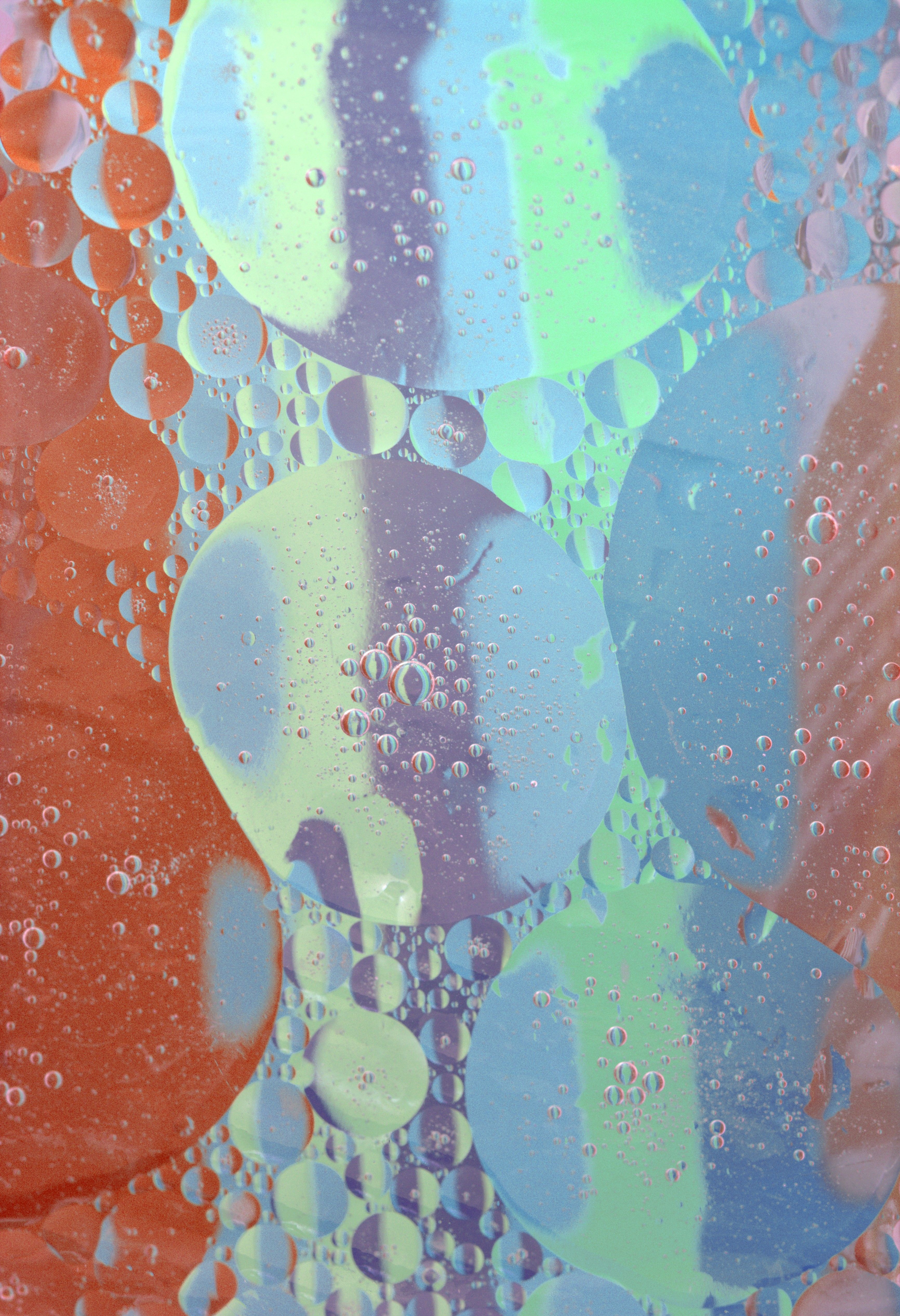 A colorful abstract painting with bubbles and bubbles · Free Stock Photo