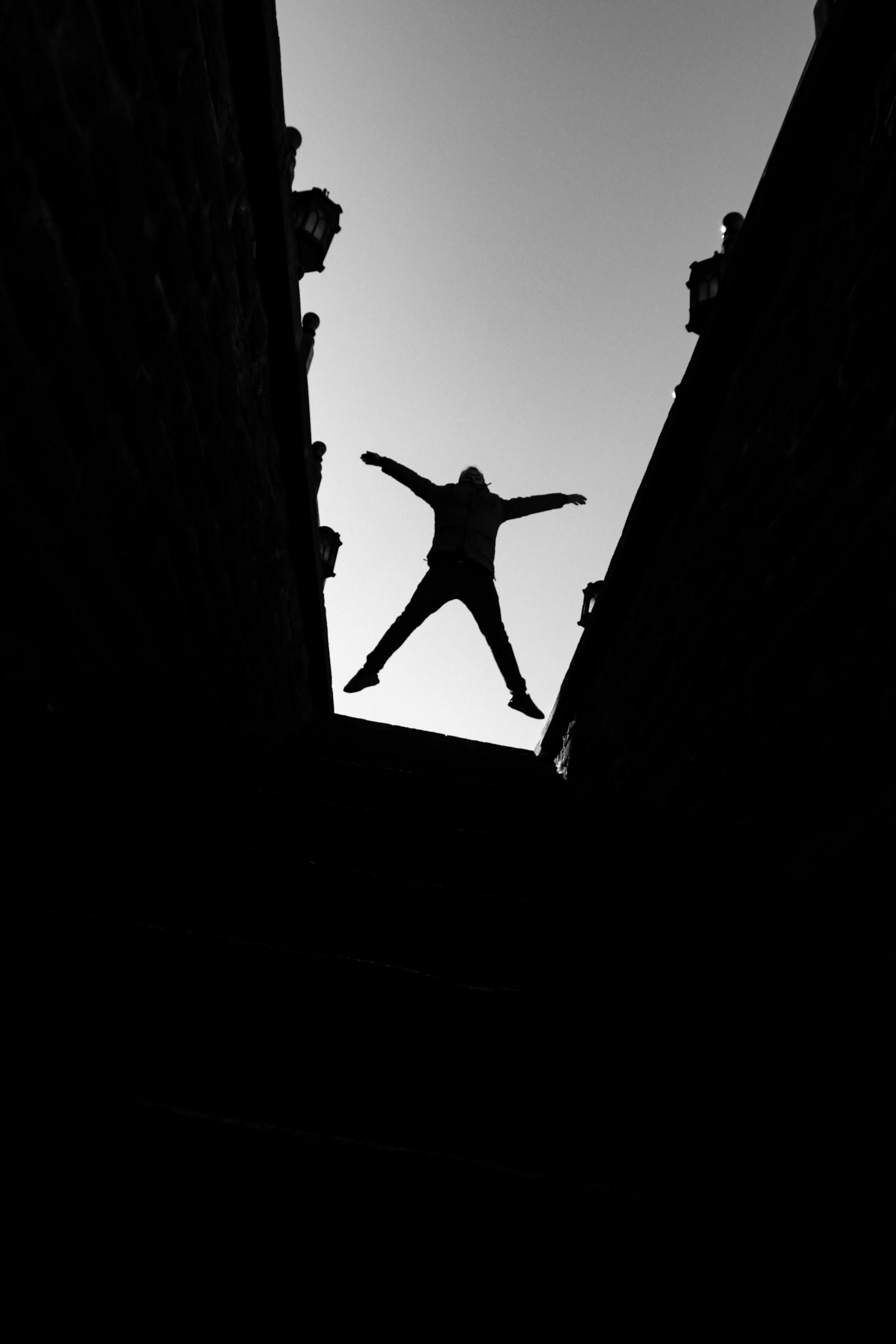 People Jumping Photos, Download The BEST Free People Jumping Stock ...