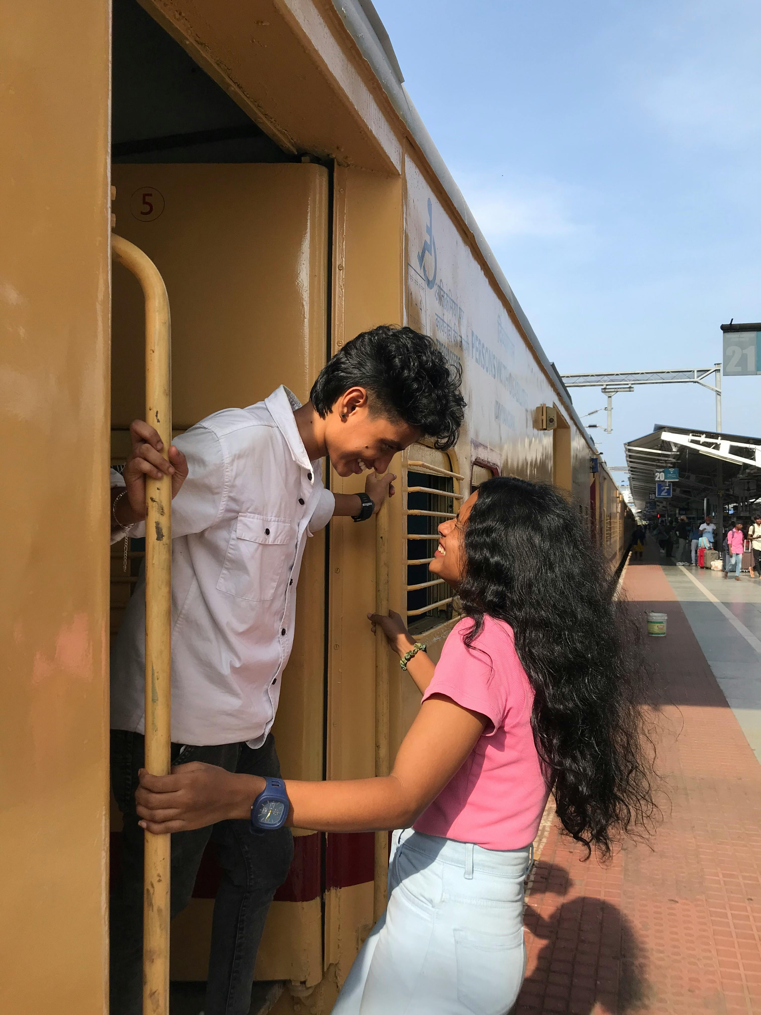 Indian Couple Saying Goodbye Photos, Download The BEST Free Indian ...