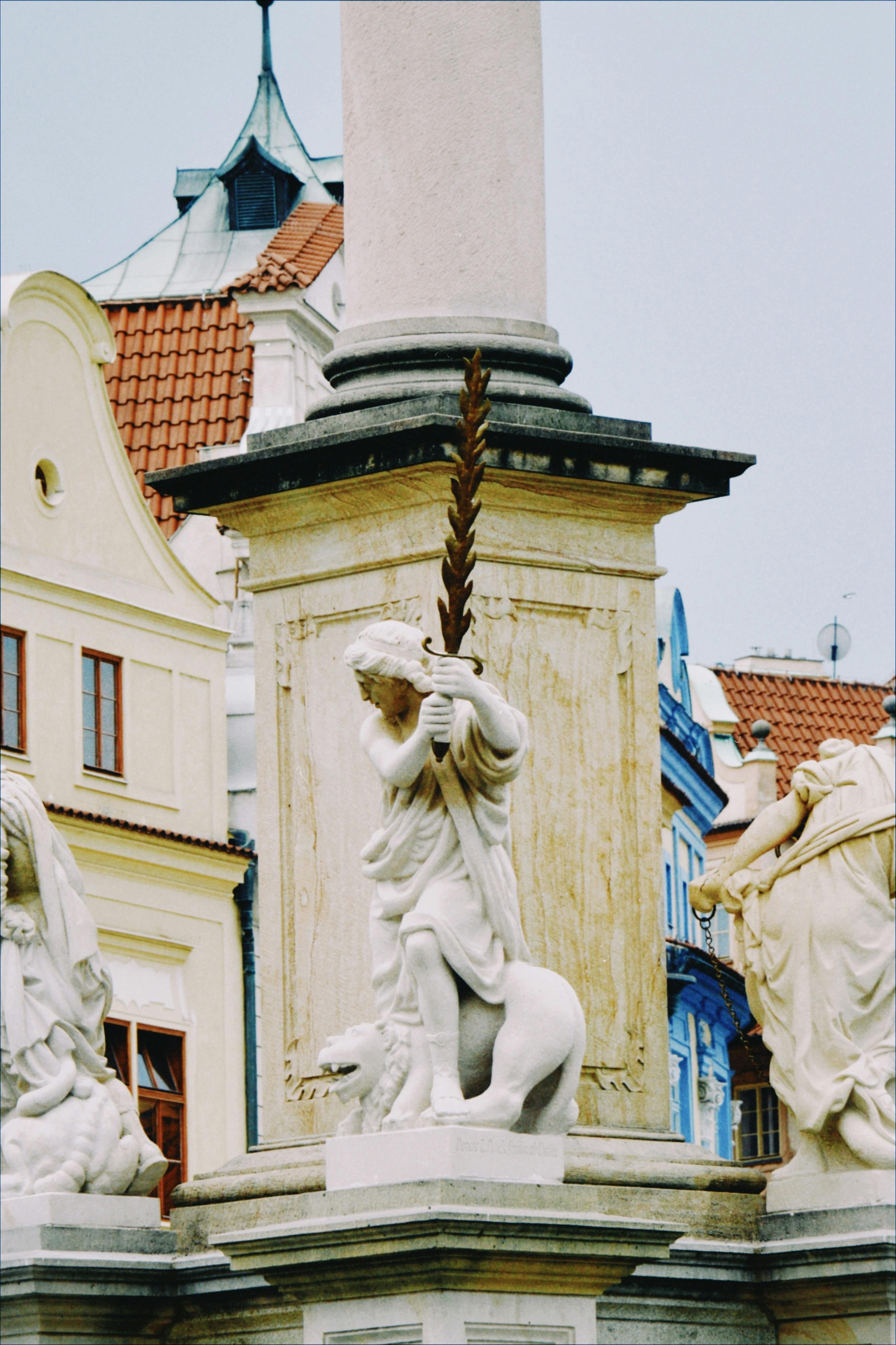 Future Statues Photos, Download The BEST Free Future Statues Stock ...