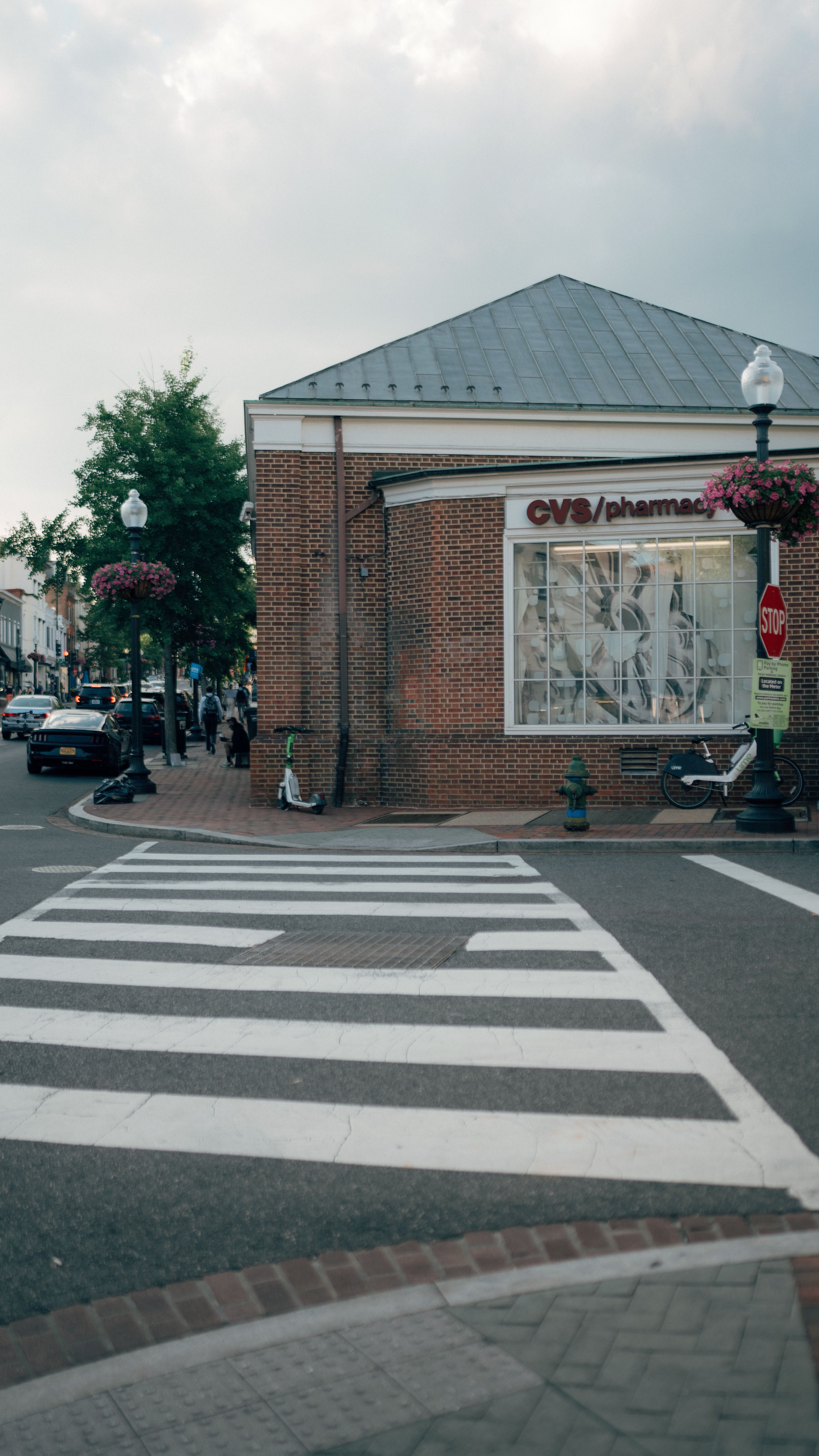 Photo of a Crosswalk and a Building in a City · Free Stock Photo