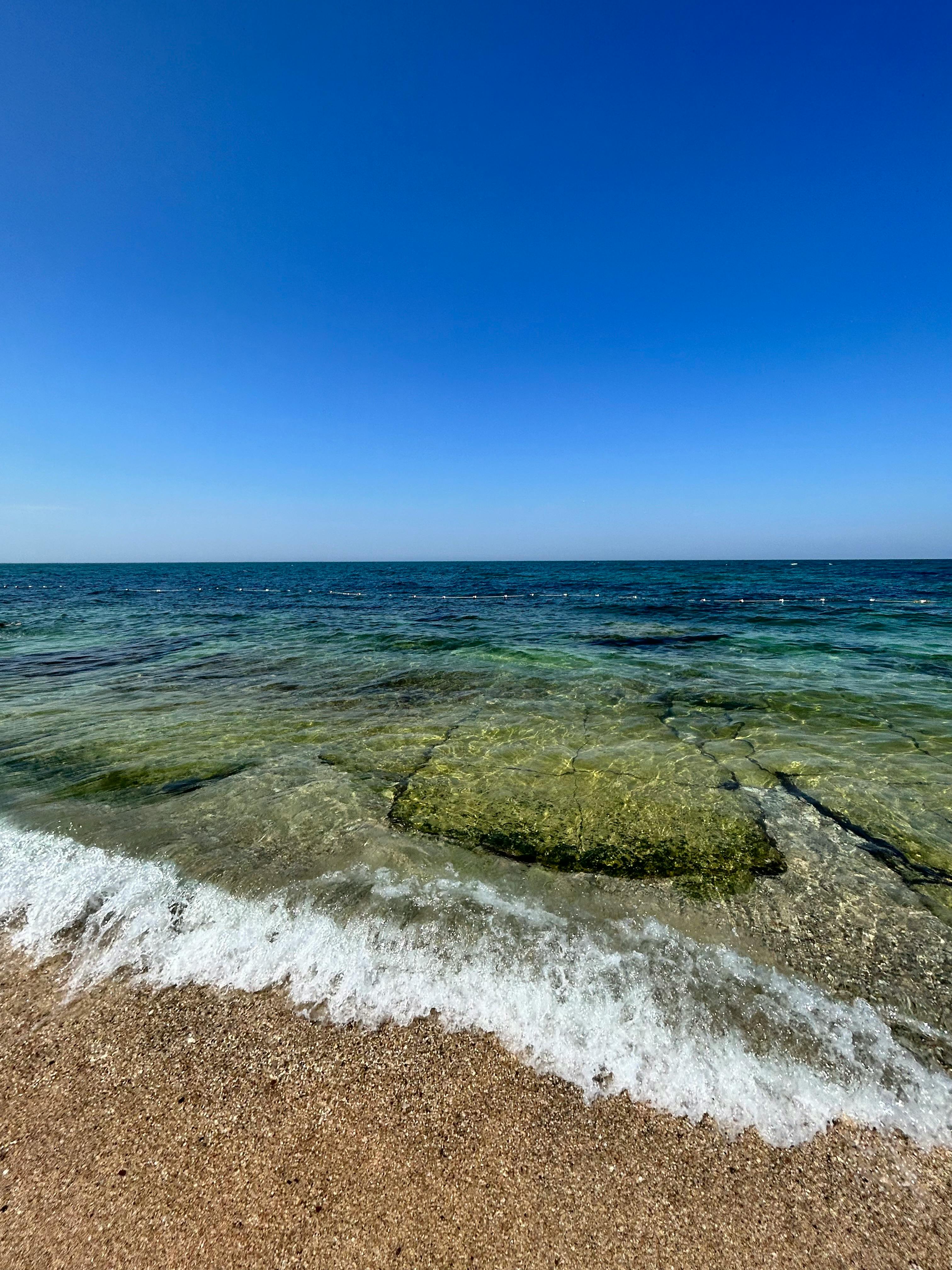 Rocks on Seashore · Free Stock Photo