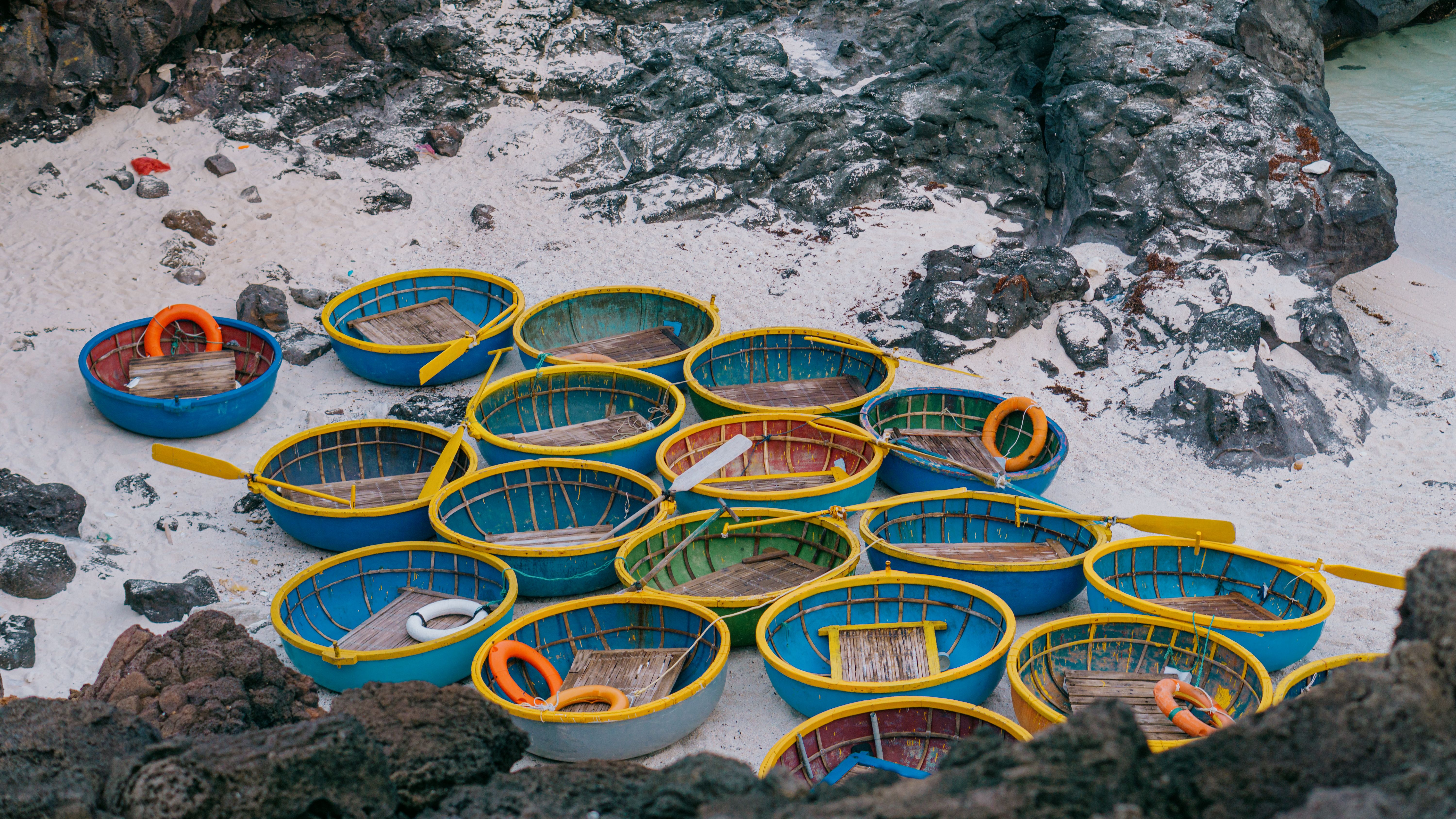Basket Boats Standing on the Beach · Free Stock Photo