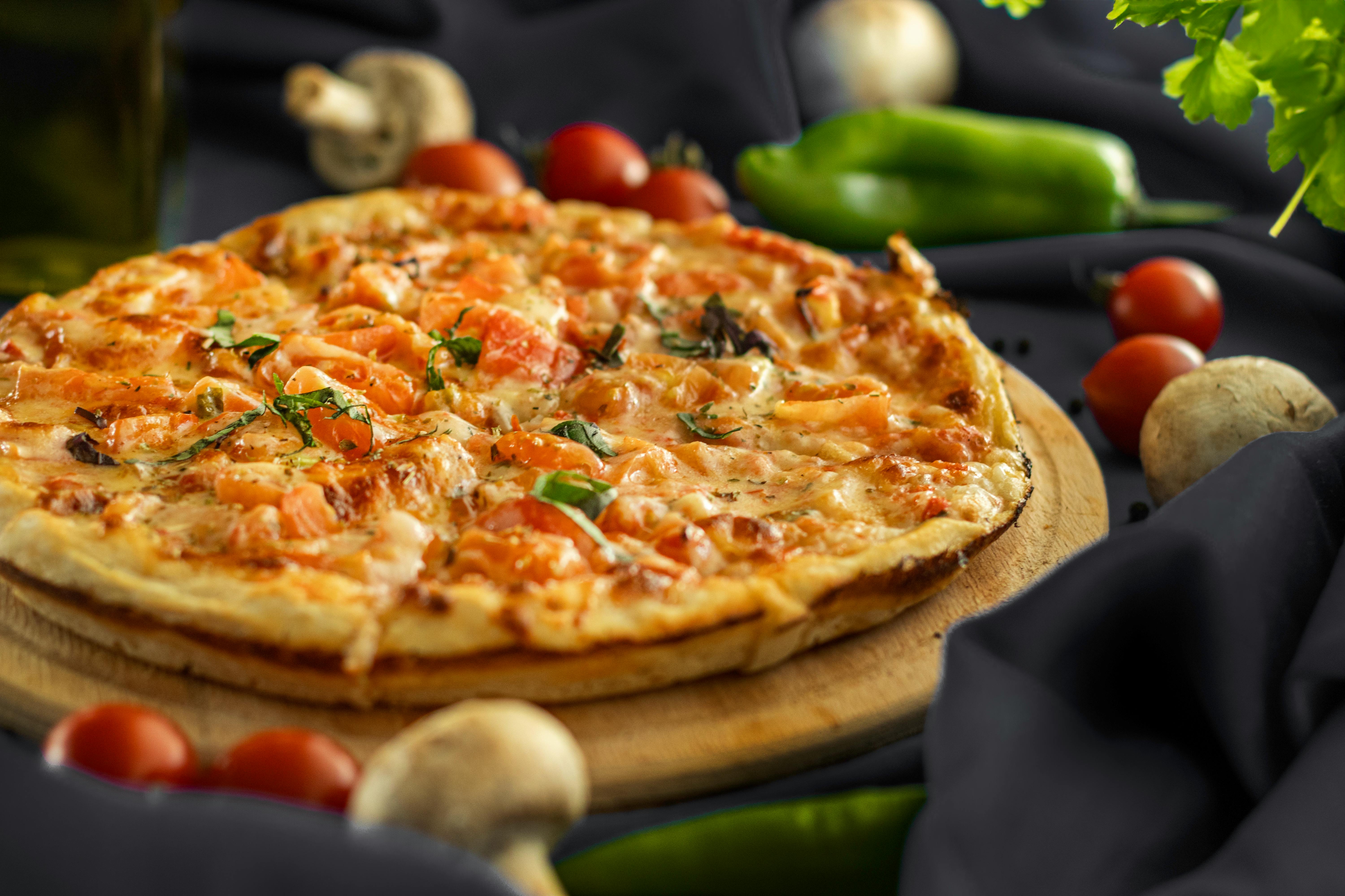 Pizza on Tray · Free Stock Photo
