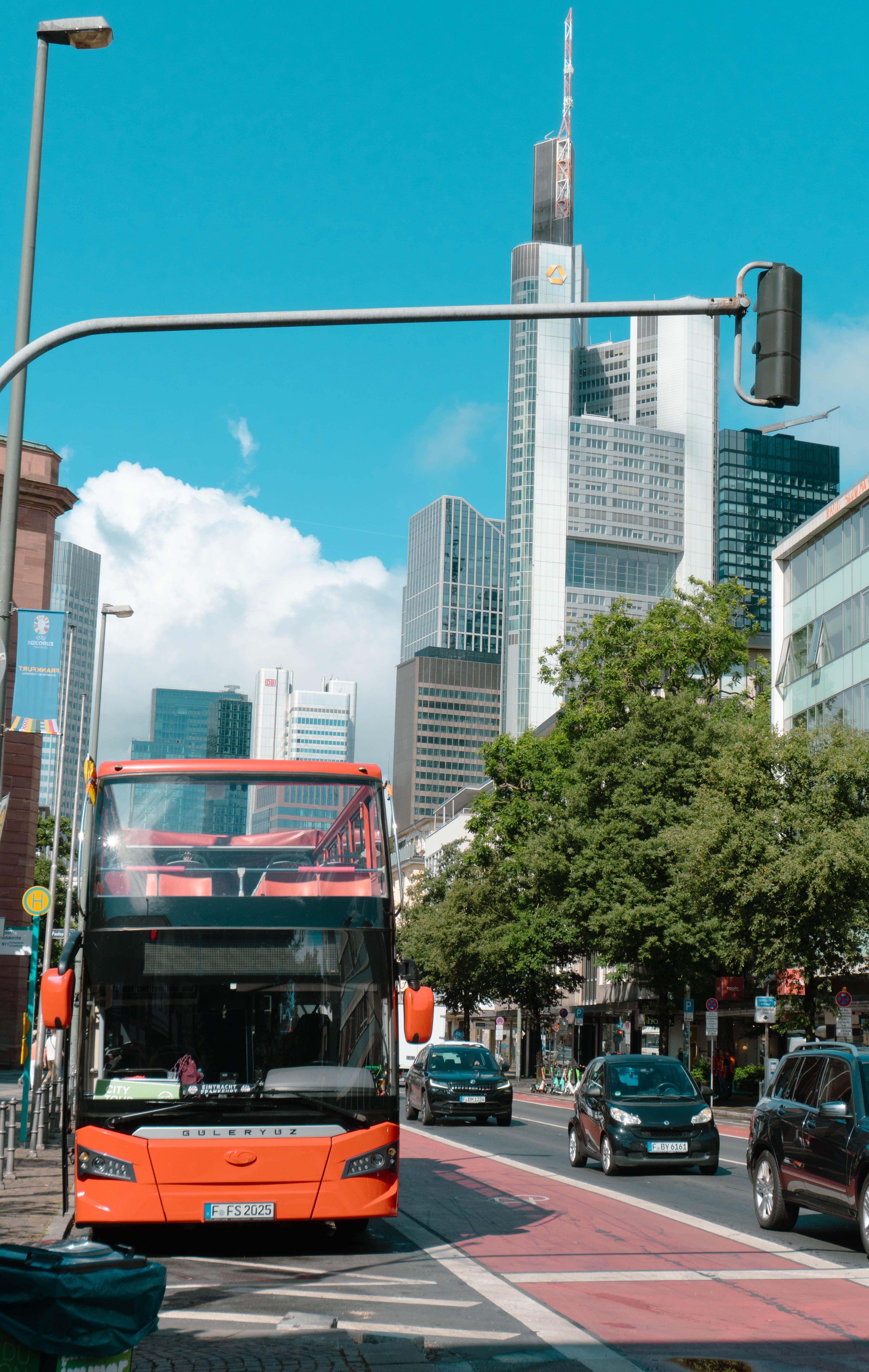 Redbus Photos, Download The BEST Free Redbus Stock Photos & HD Images