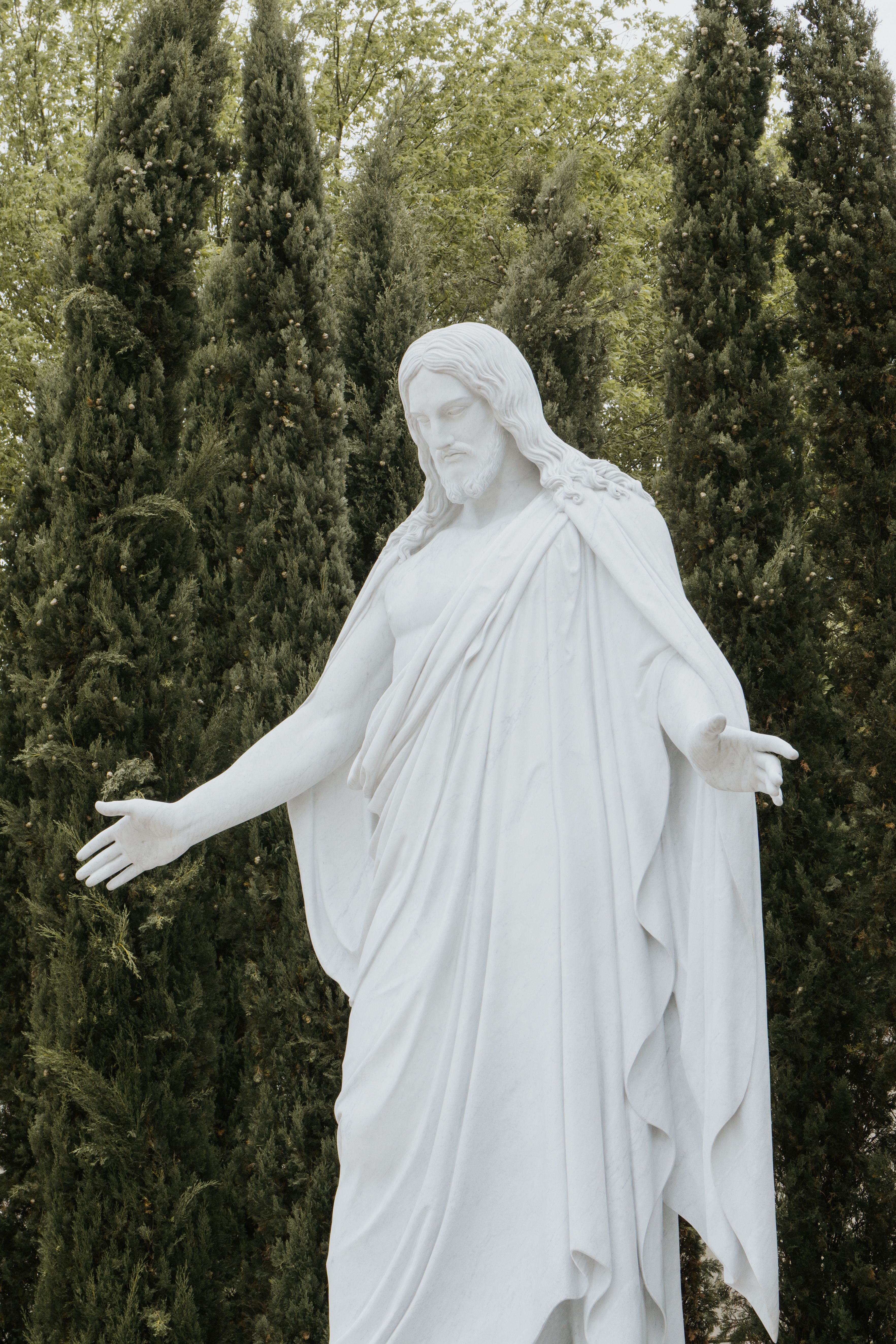 The Christus Statue in Versailles, France · Free Stock Photo