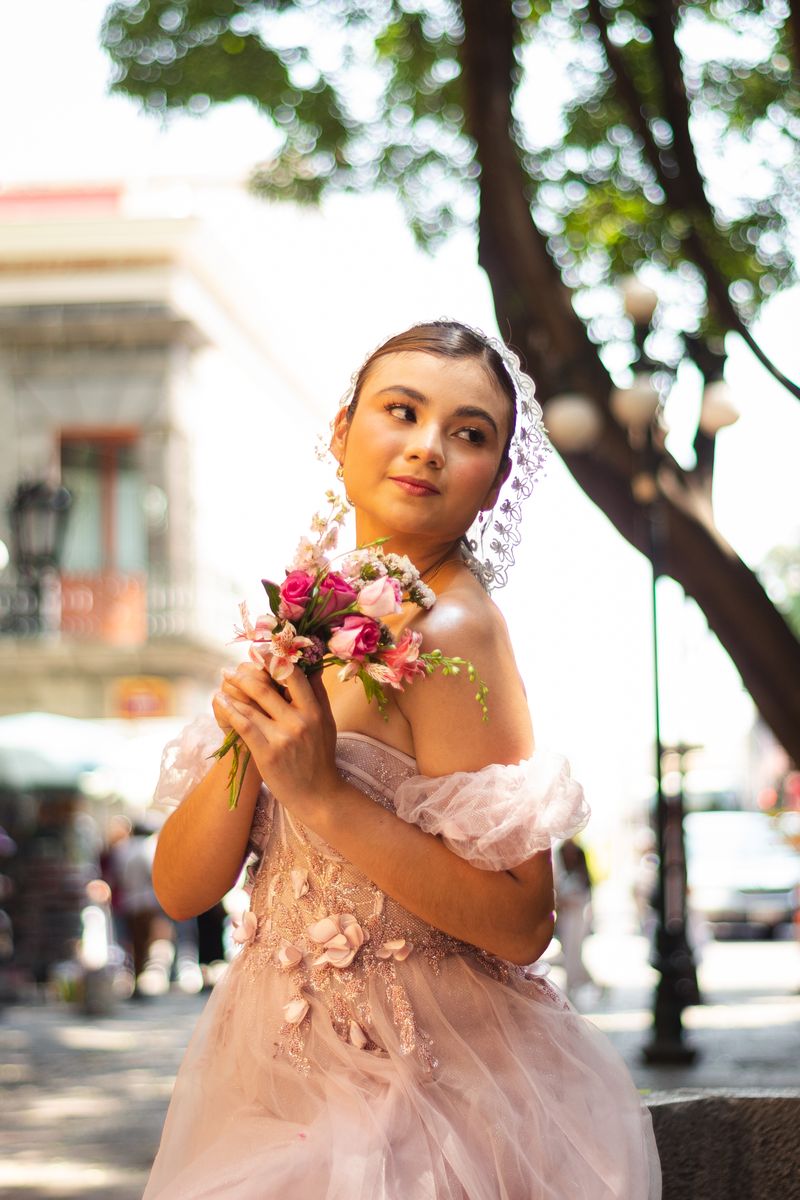 Bride With Flowers Photos, Download The BEST Free Bride With Flowers ...
