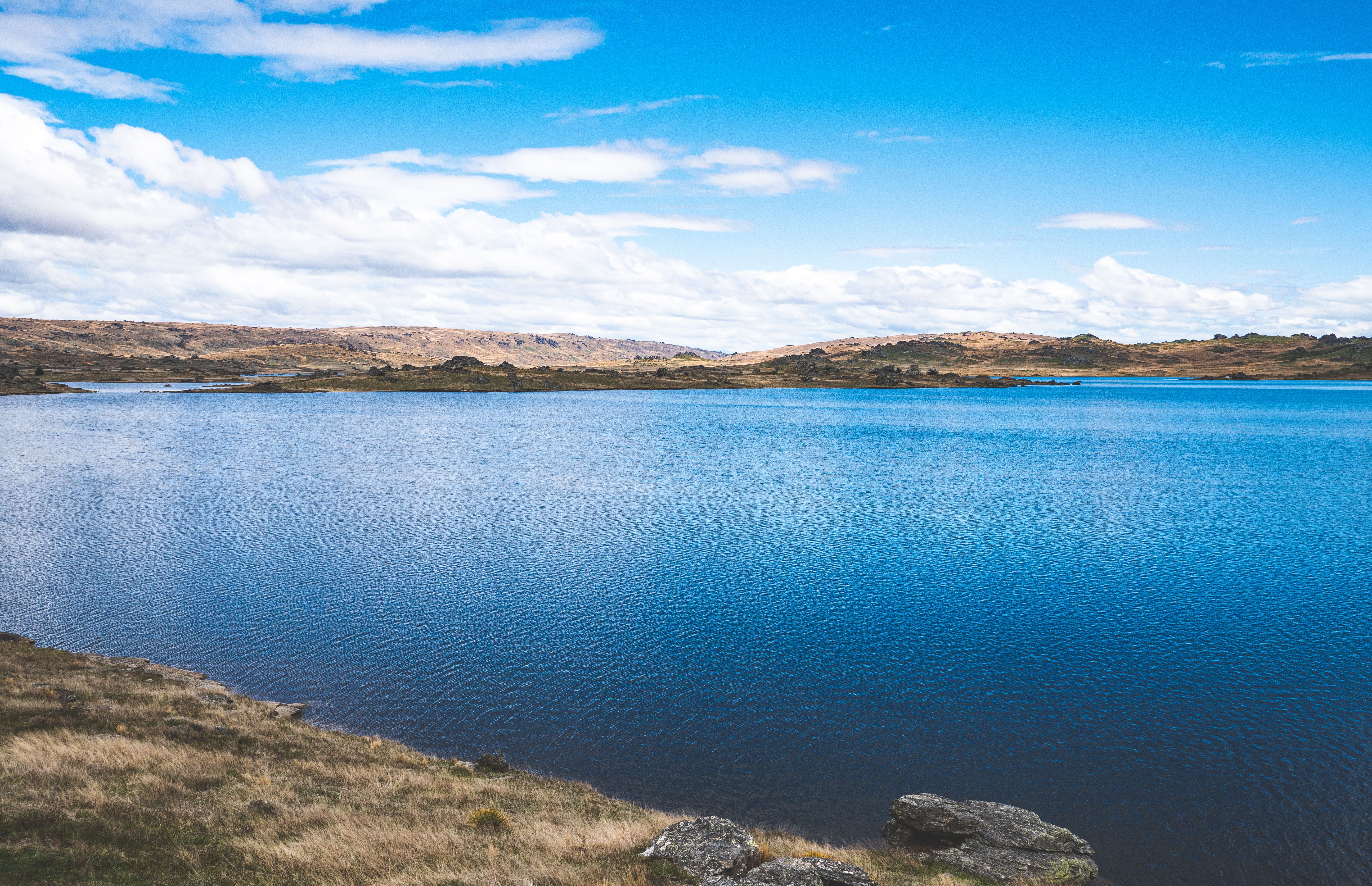 Blue Calm Lake · Free Stock Photo