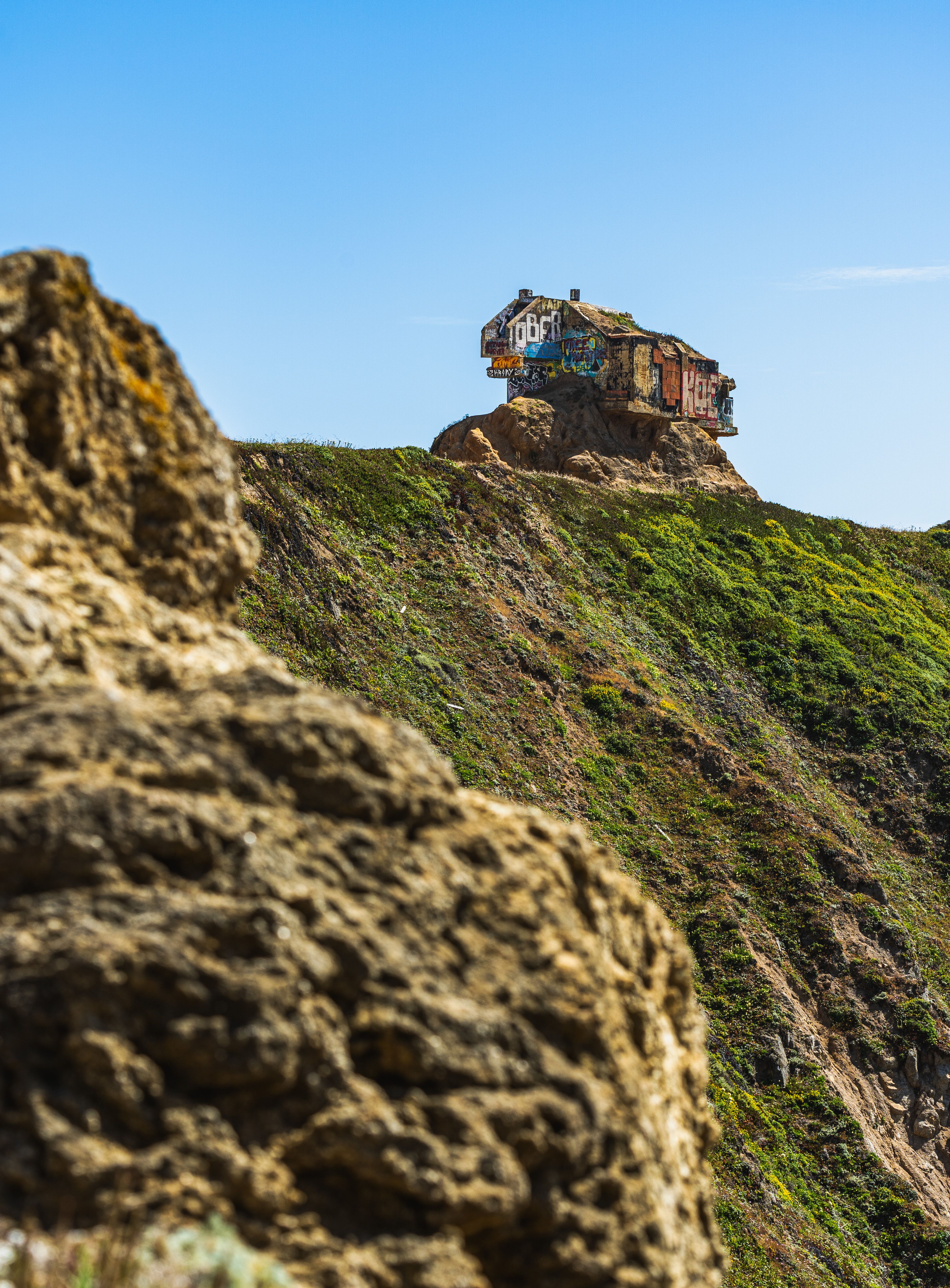Devils Slide Bunker on Cliff in California, USA · Free Stock Photo