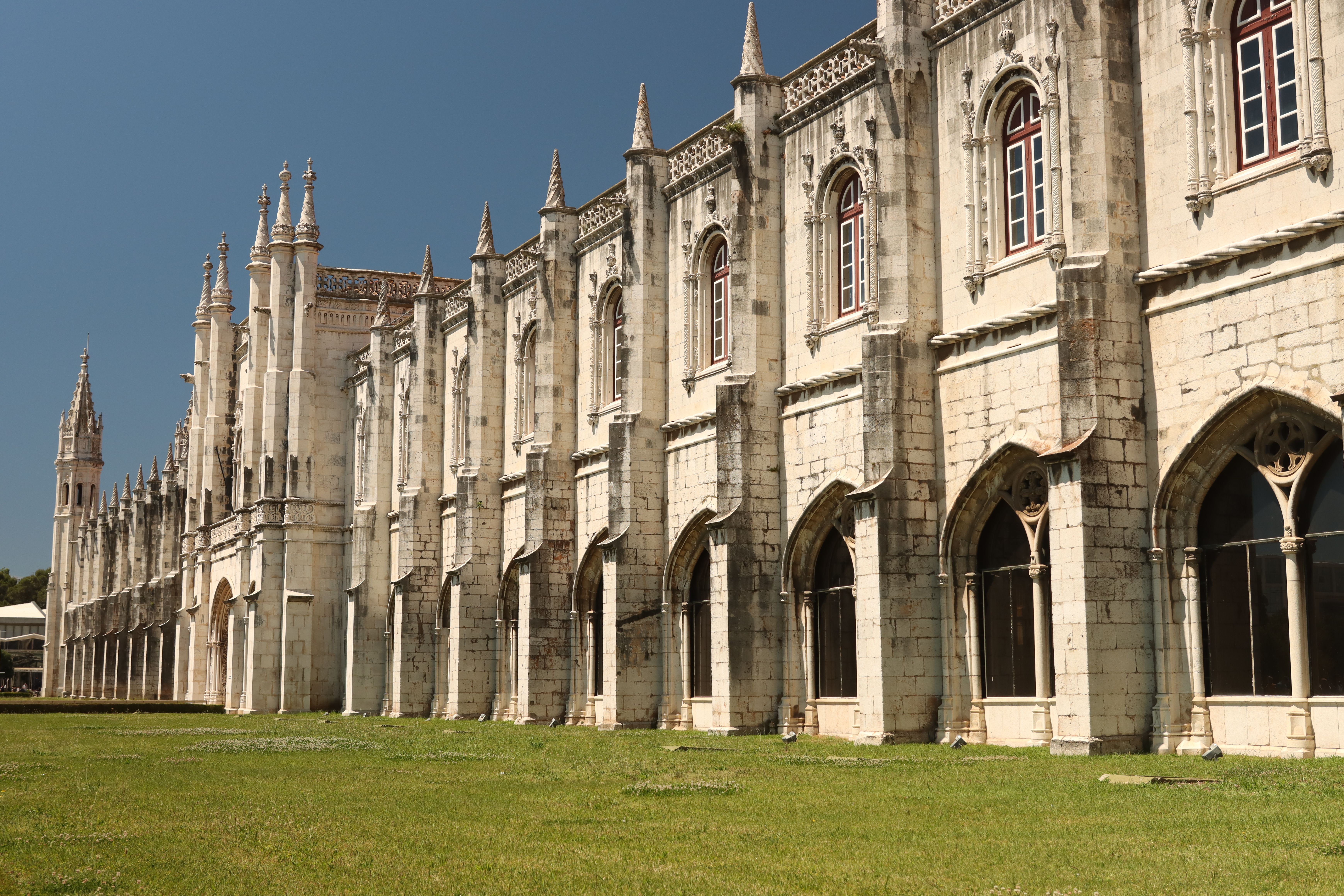 Jerónimos Monastery · Free Stock Photo