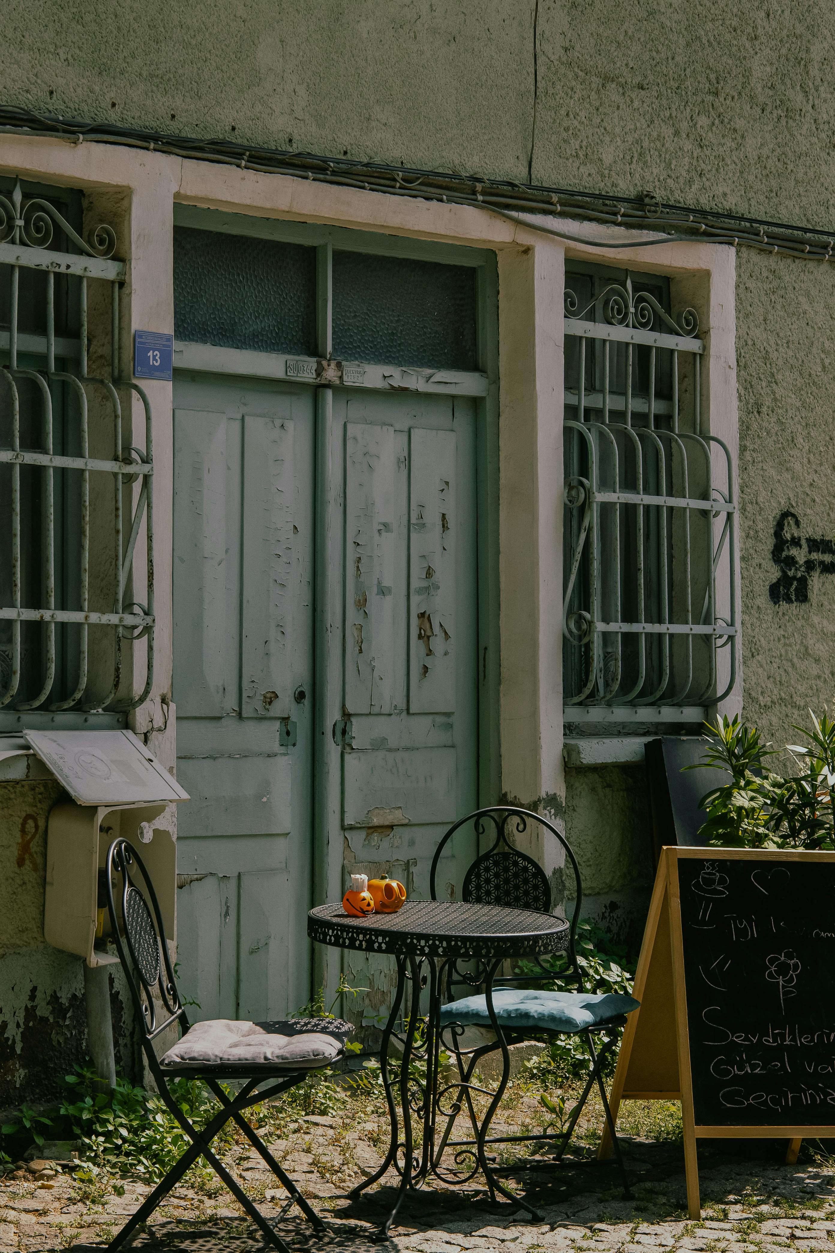 Vintage Building Photos, Download The BEST Free Vintage Building Stock ...