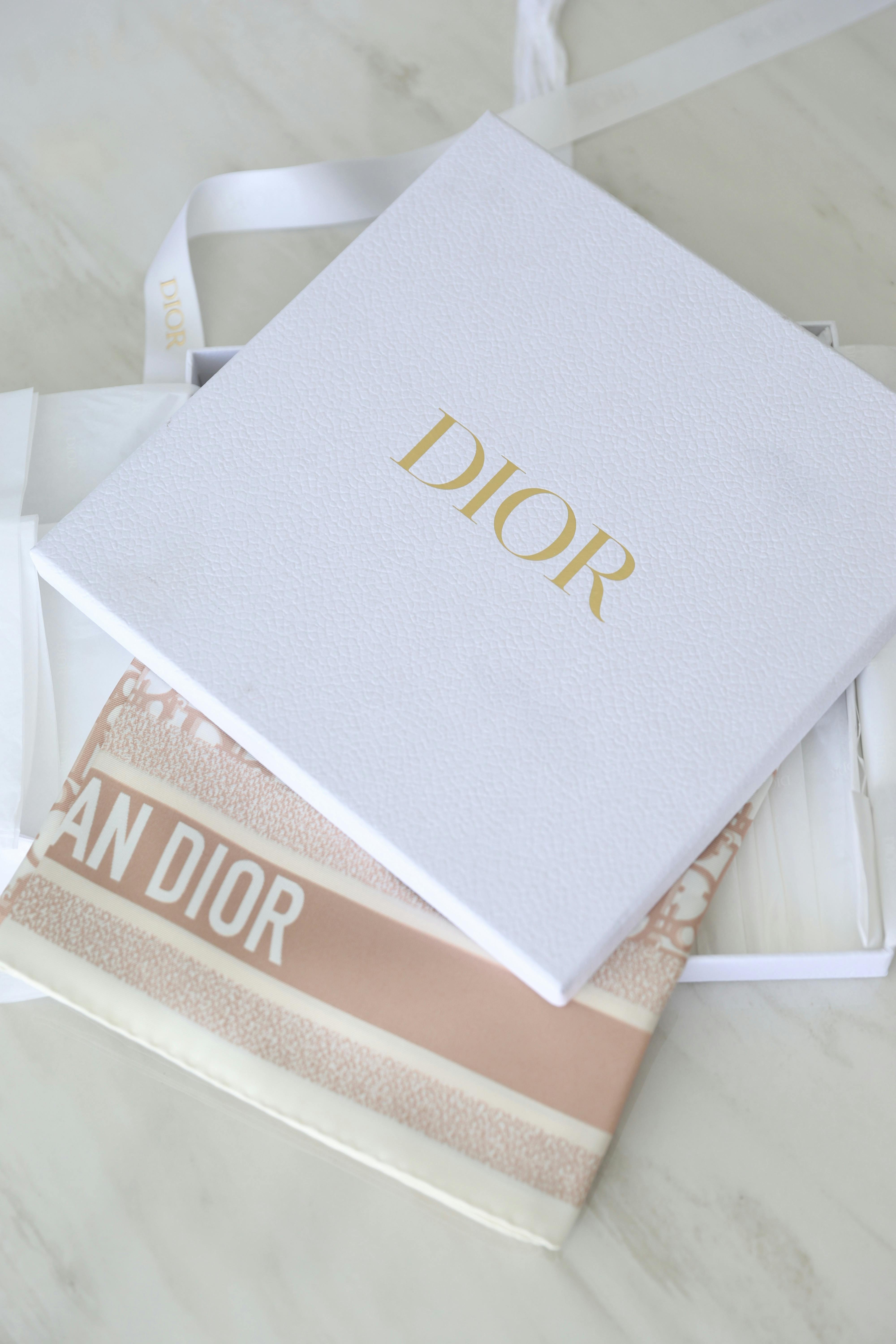 Dior Boxes Photos, Download The BEST Free Dior Boxes Stock Photos & HD ...