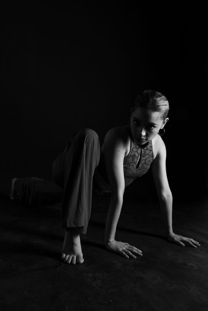 Contemporary Pose Photos, Download The BEST Free Contemporary Pose ...