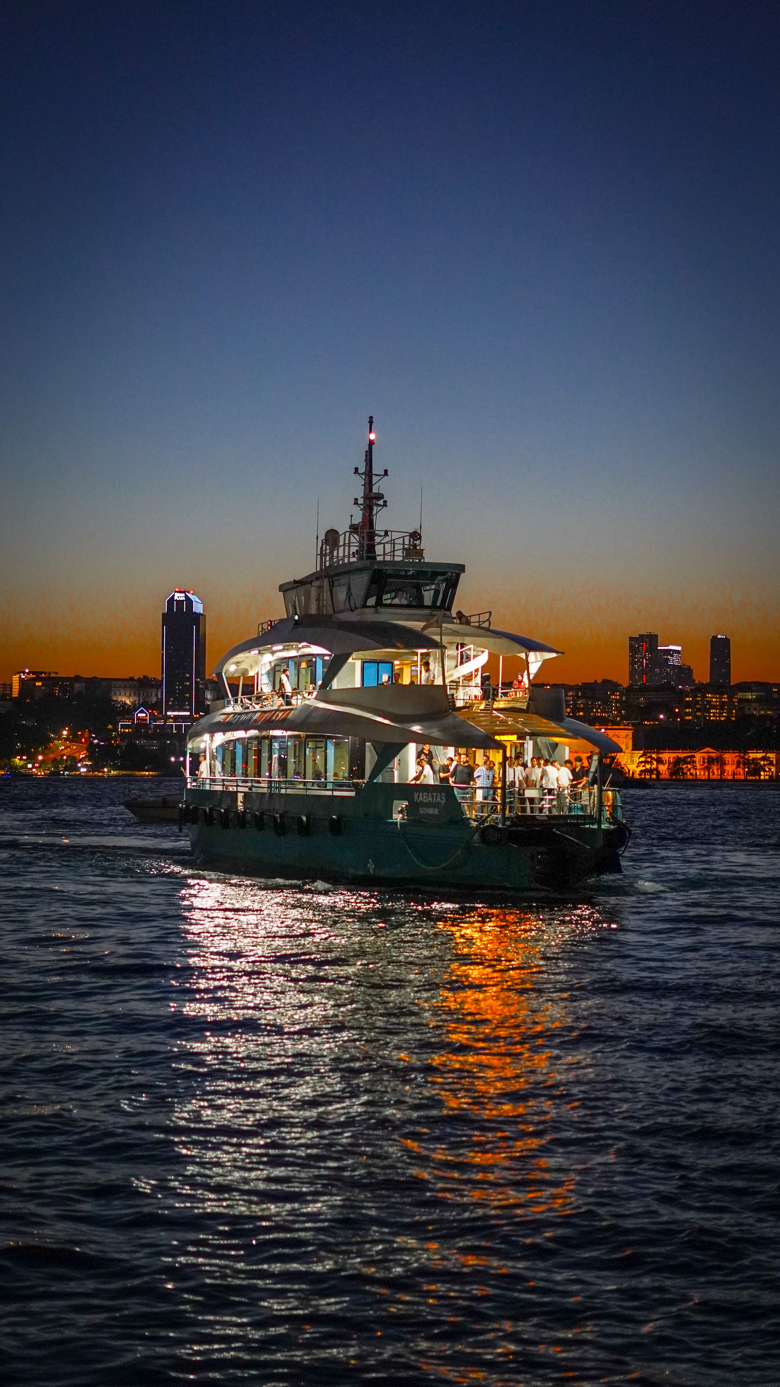 Illuminated Boat at Night · Free Stock Photo