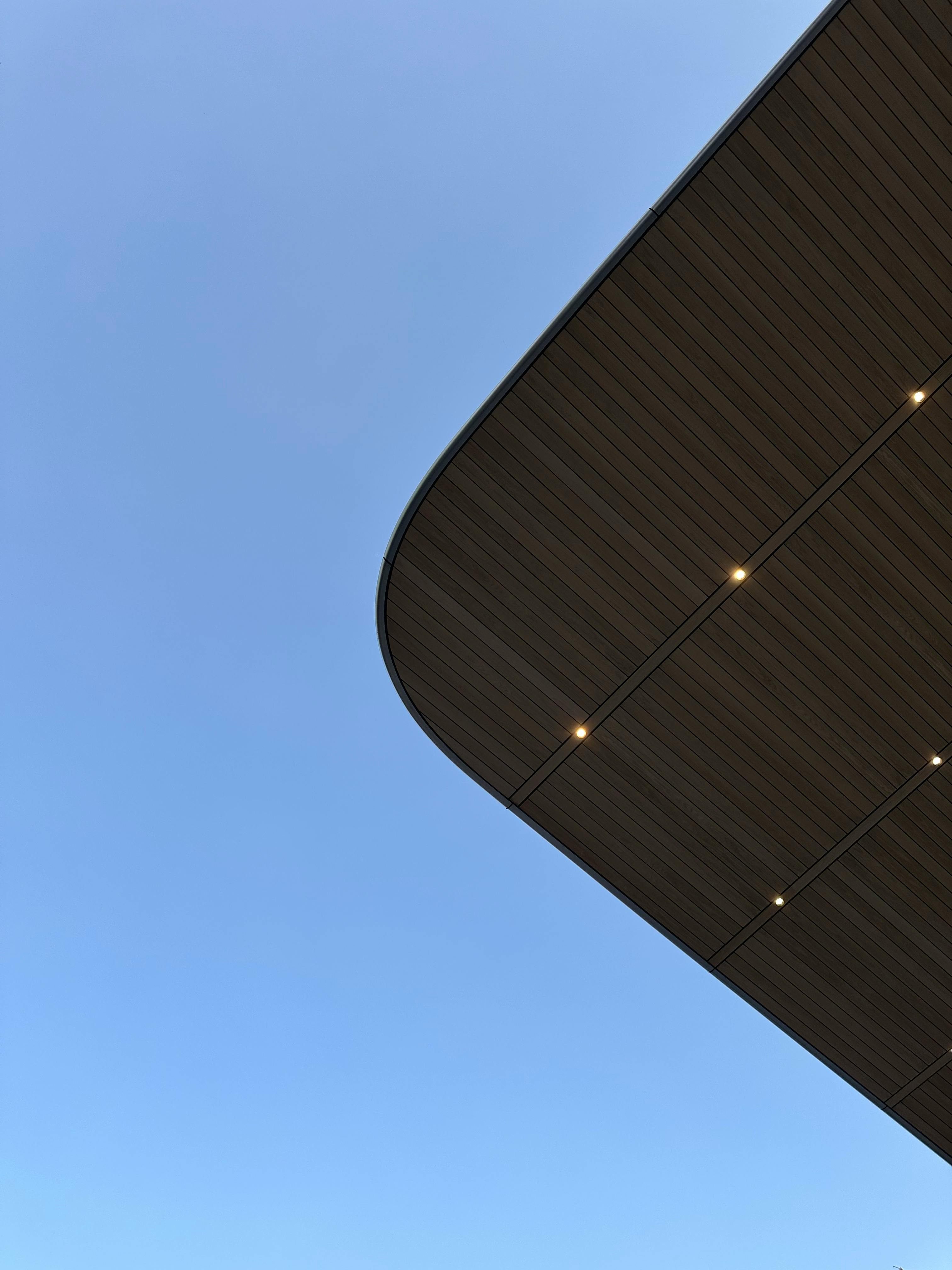 Brown High-rise Building · Free Stock Photo