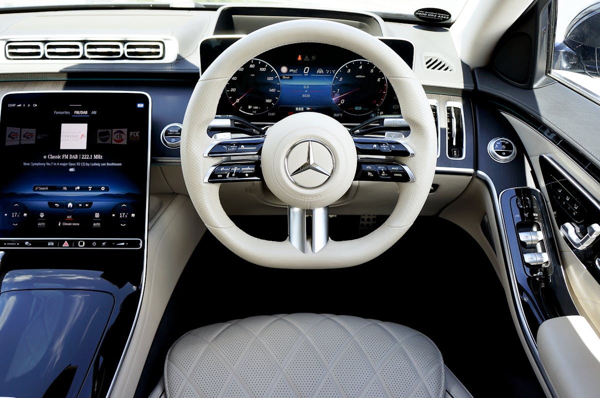 Mercedes Interior Photos, Download The BEST Free Mercedes Interior ...