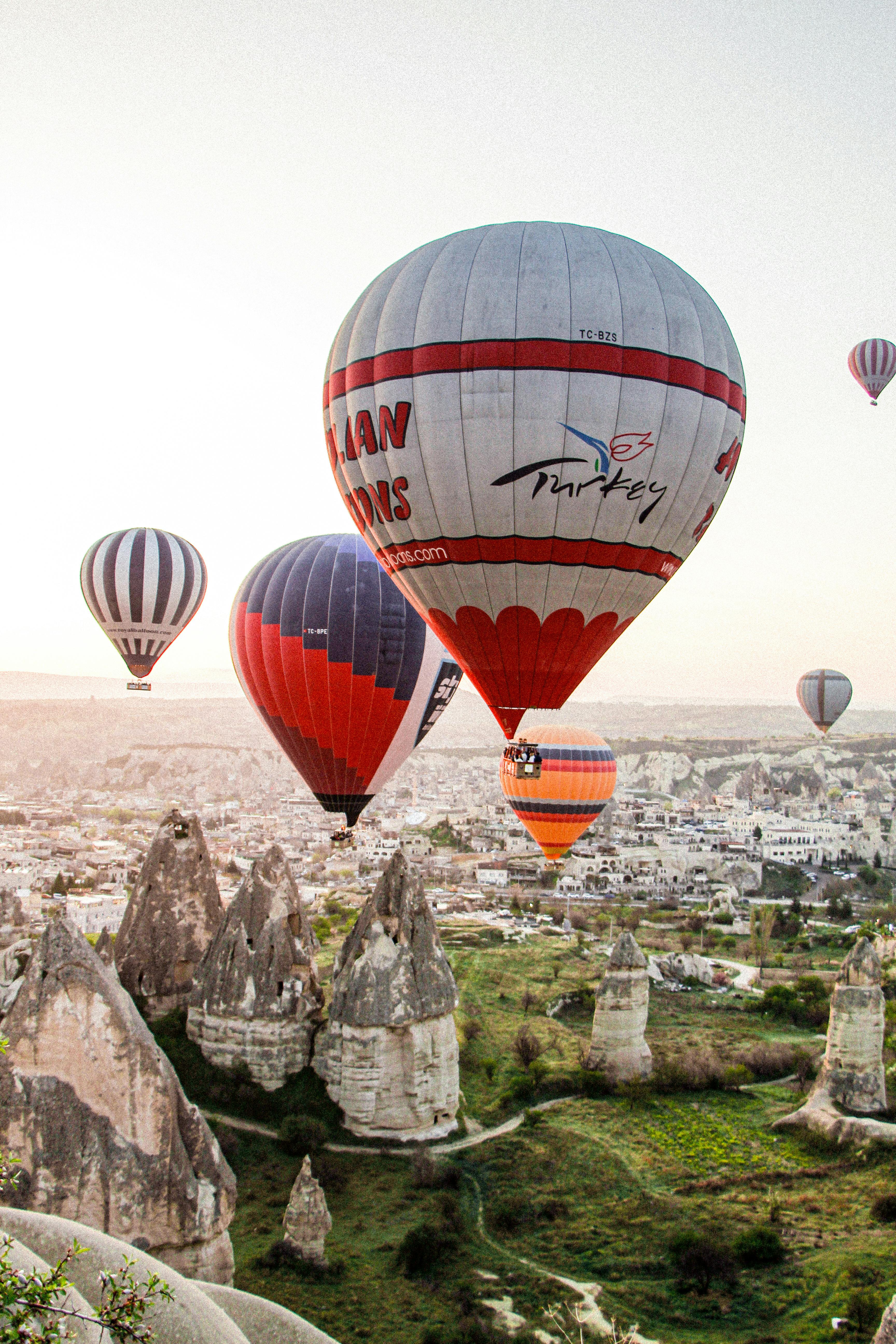Balloons Over Cappadocia, Turkey · Free Stock Photo