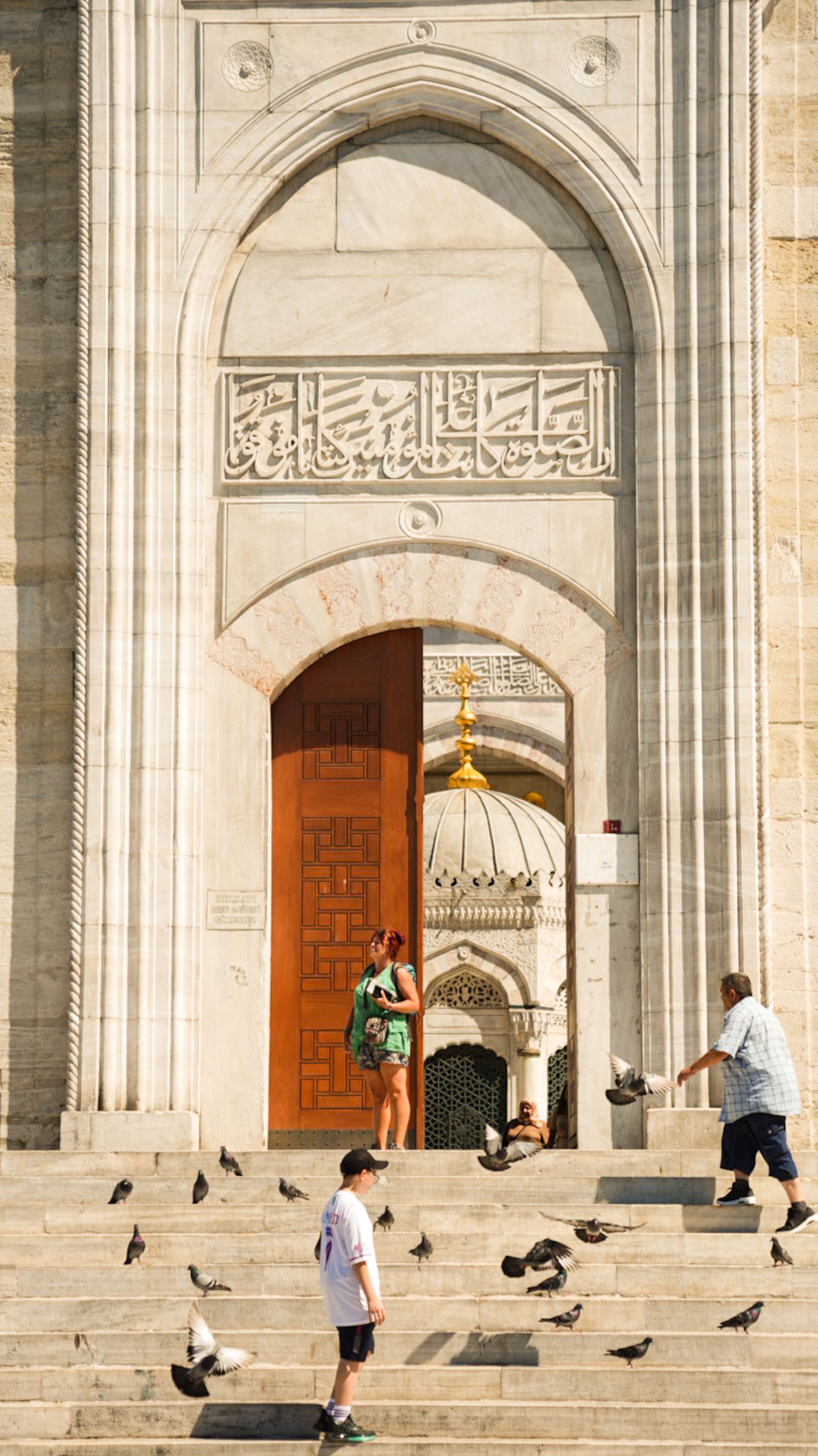 Entrance to a Mosque · Free Stock Photo