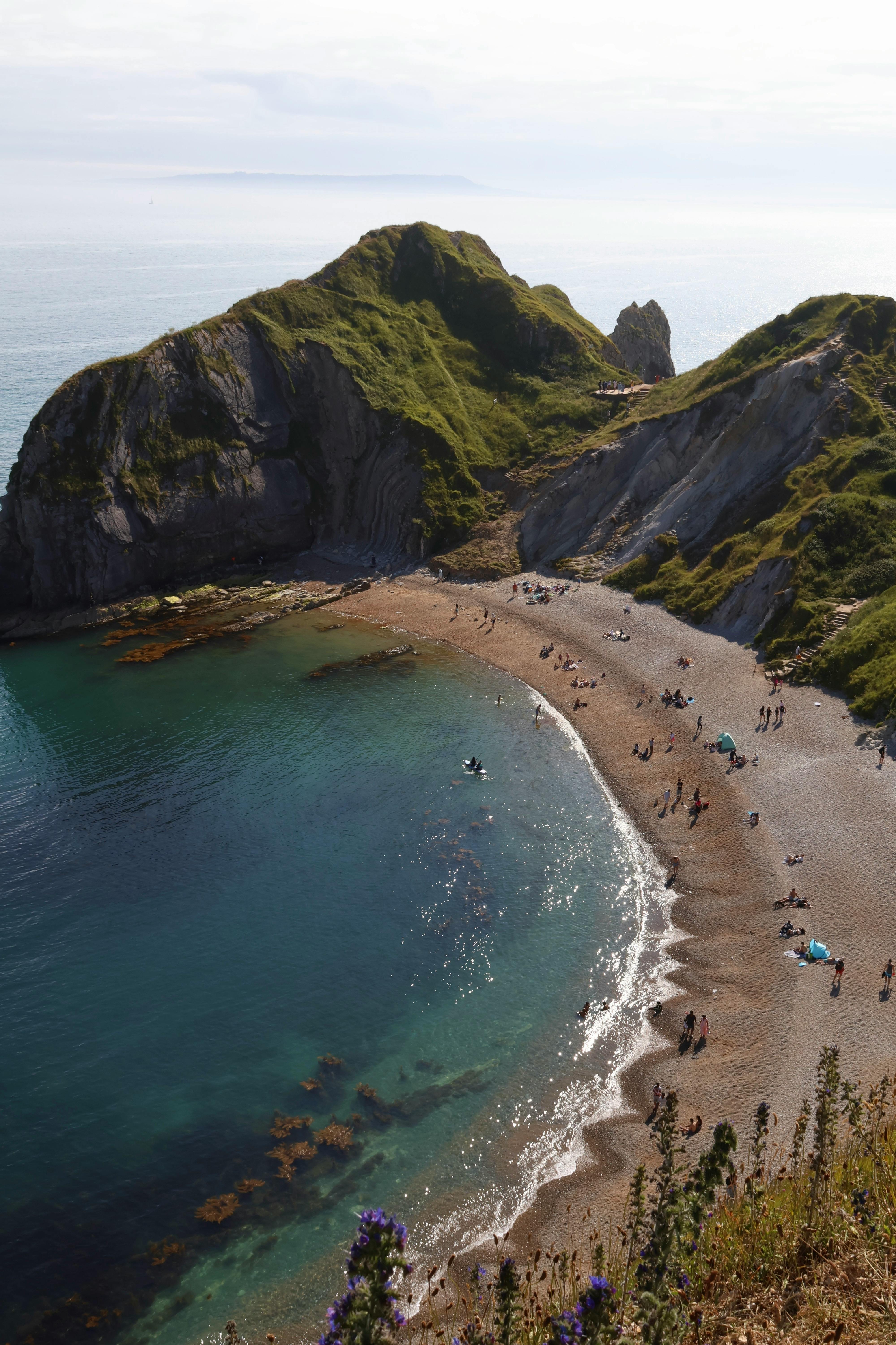 Teo People On The Cliff Photos, Download The BEST Free Teo People On ...