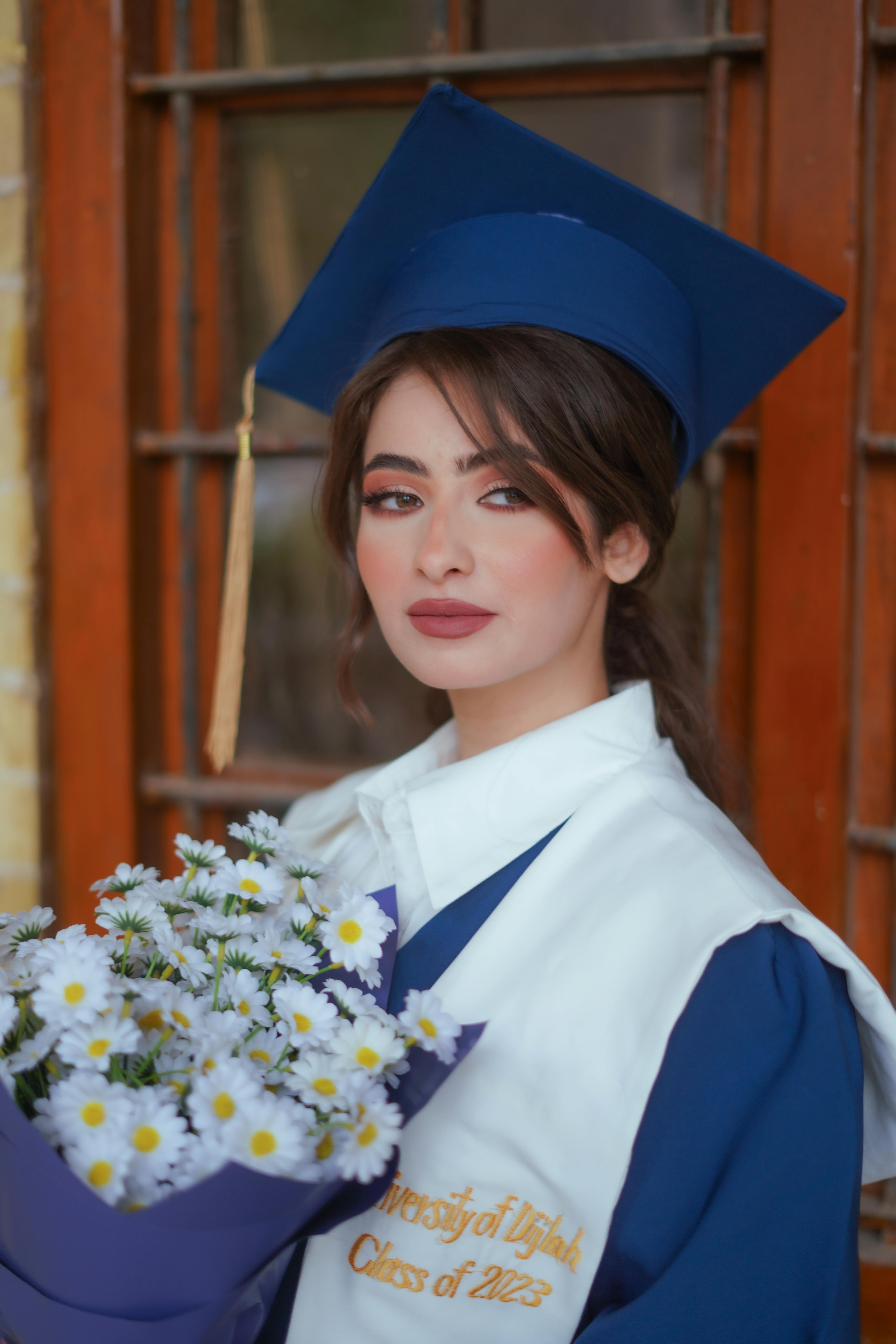 Graduation Portrait Photos, Download The BEST Free Graduation Portrait ...