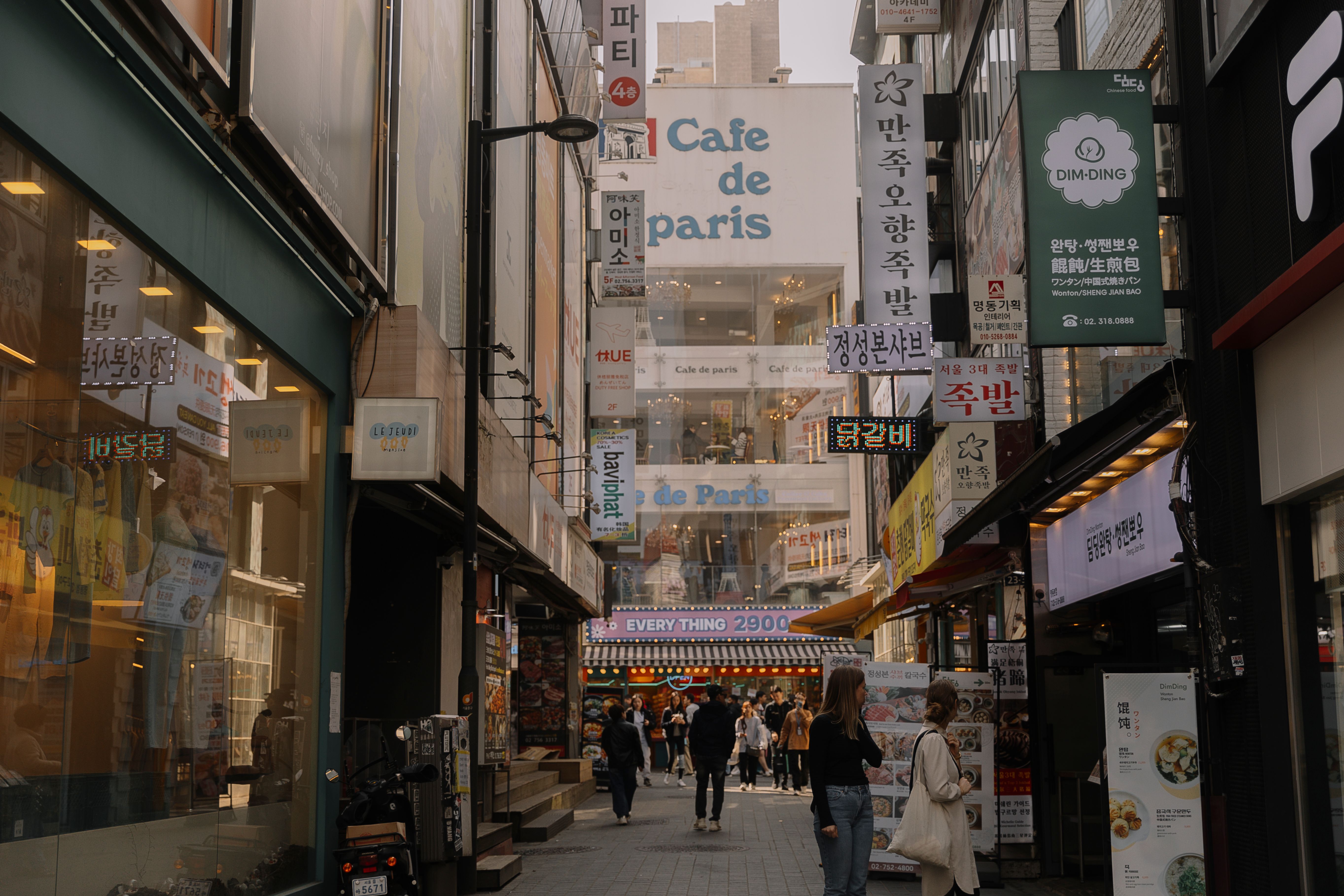 Multilingual Signs Photos, Download The BEST Free Multilingual Signs ...