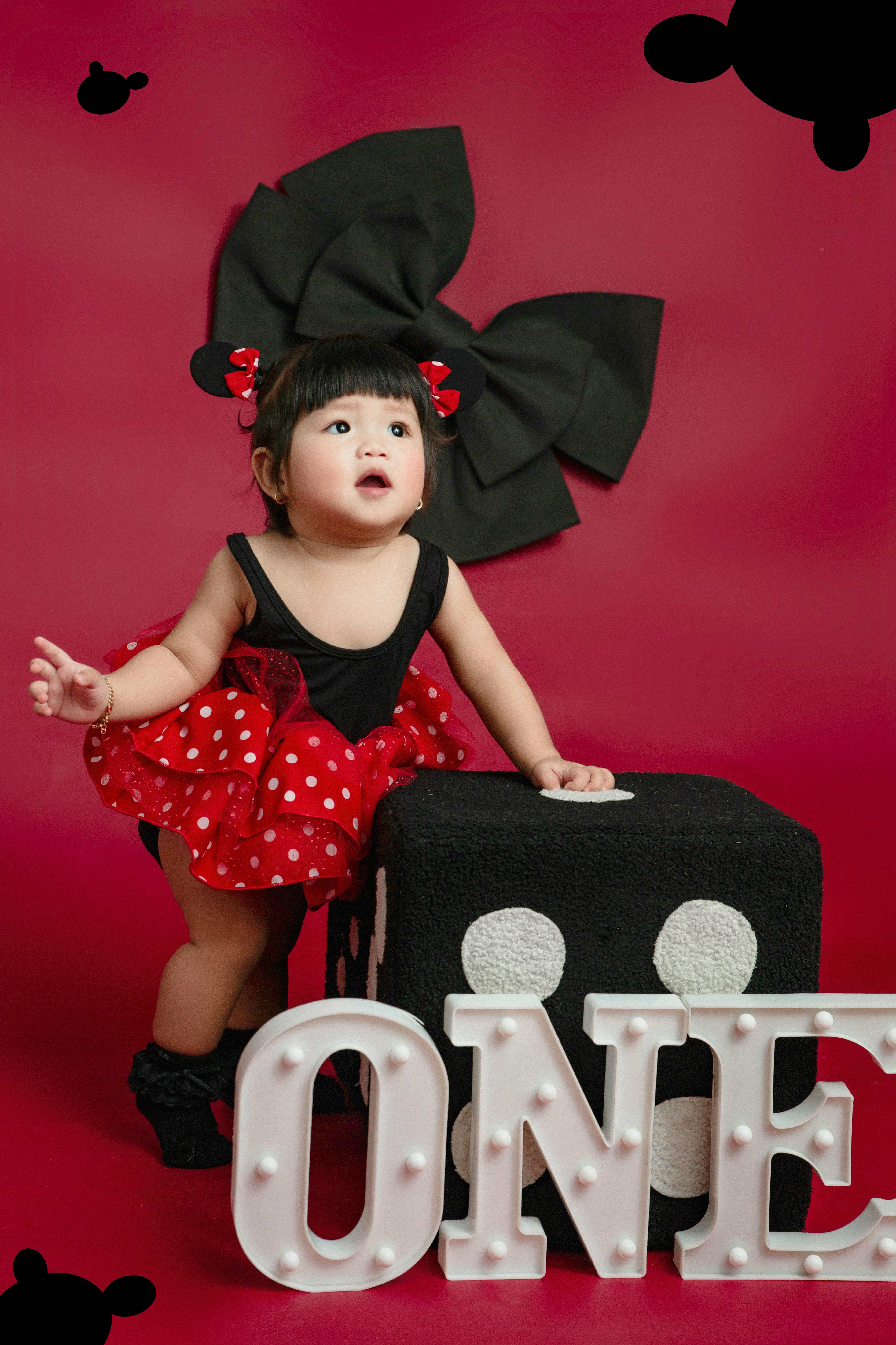 Baby Girl Holding One Big One Photos, Download The BEST Free Baby Girl ...
