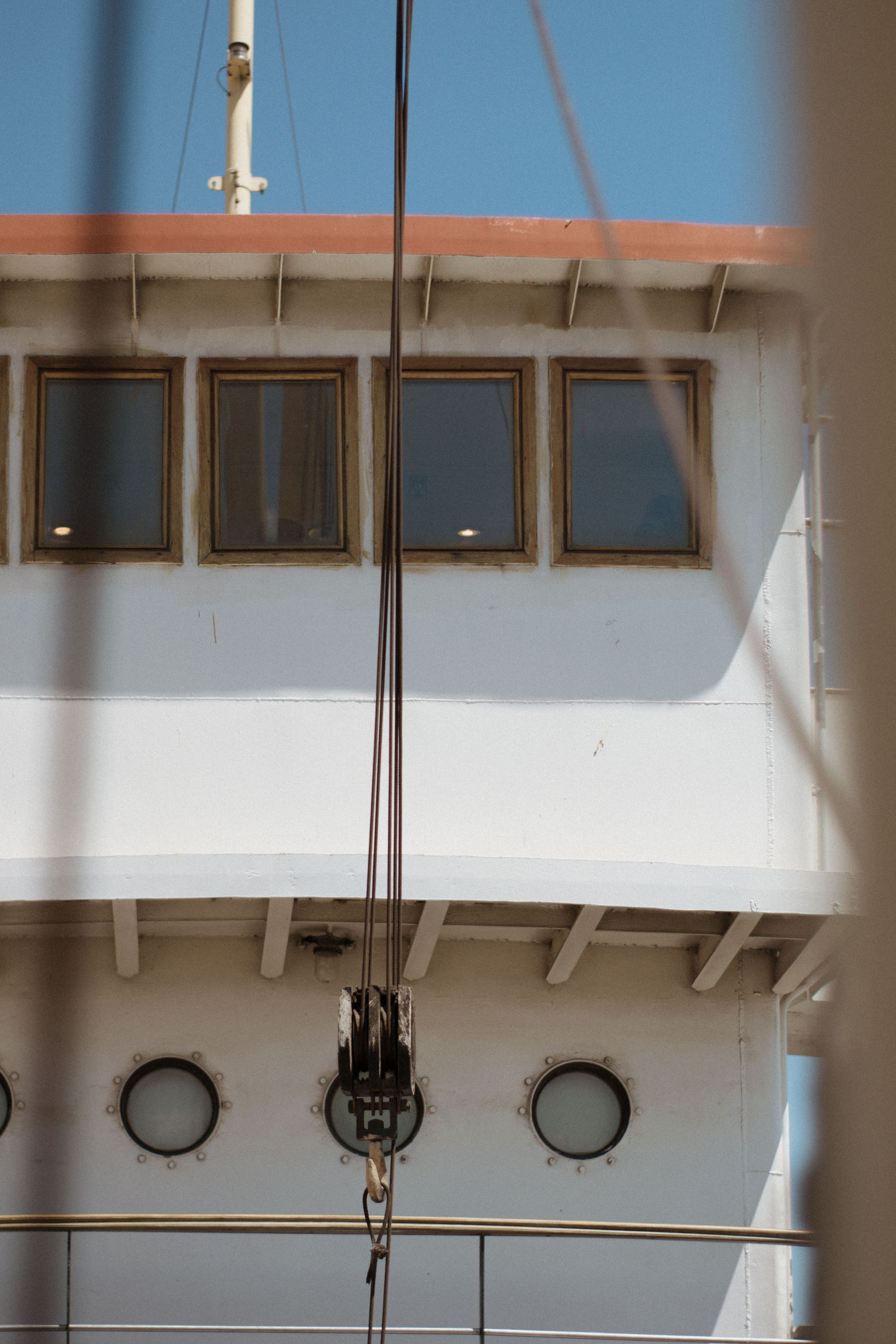 White Wall of Ship · Free Stock Photo