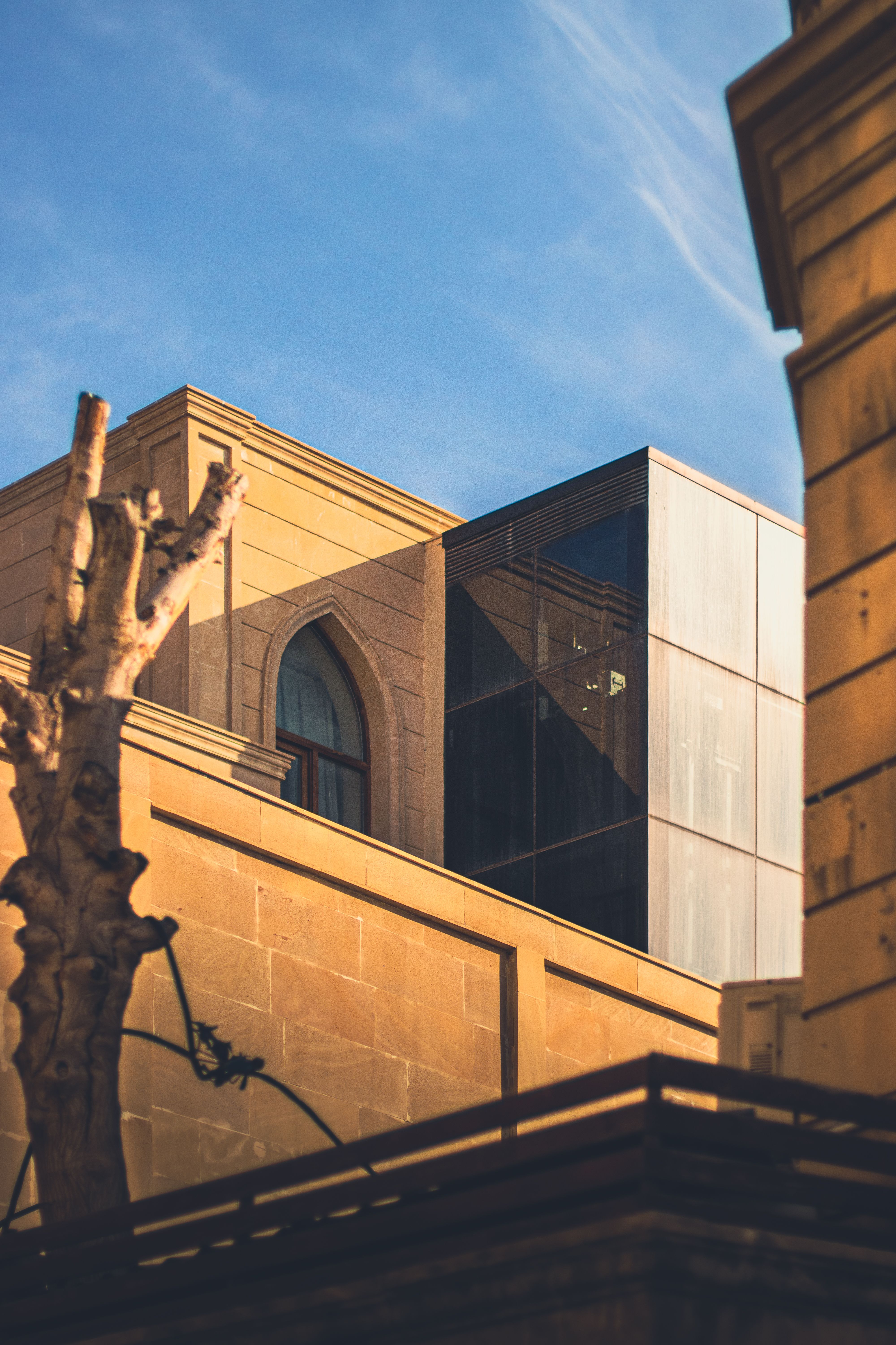 Building in Baku in Azerbaijan · Free Stock Photo