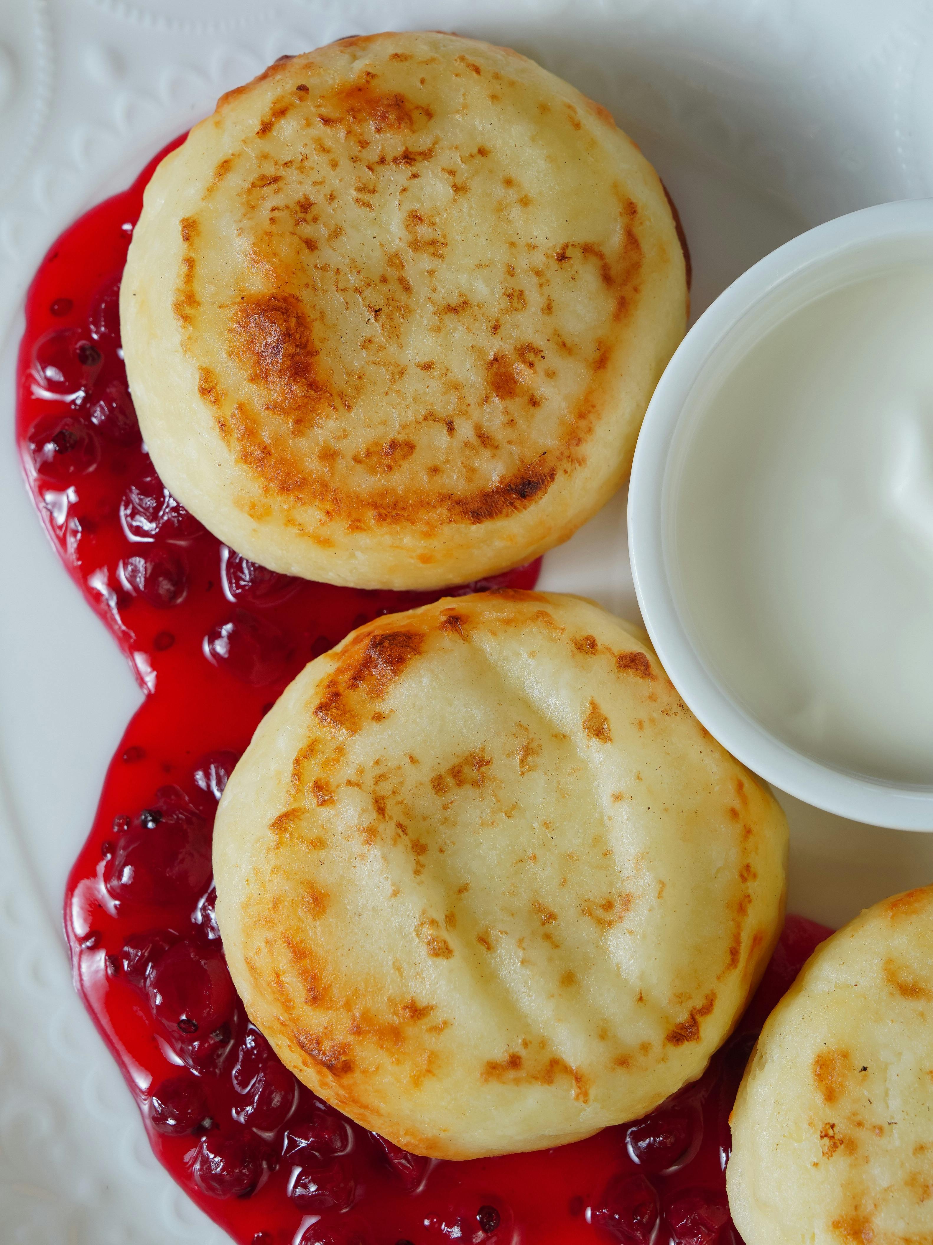 Selective Focus of Pile of Pan Cakes · Free Stock Photo
