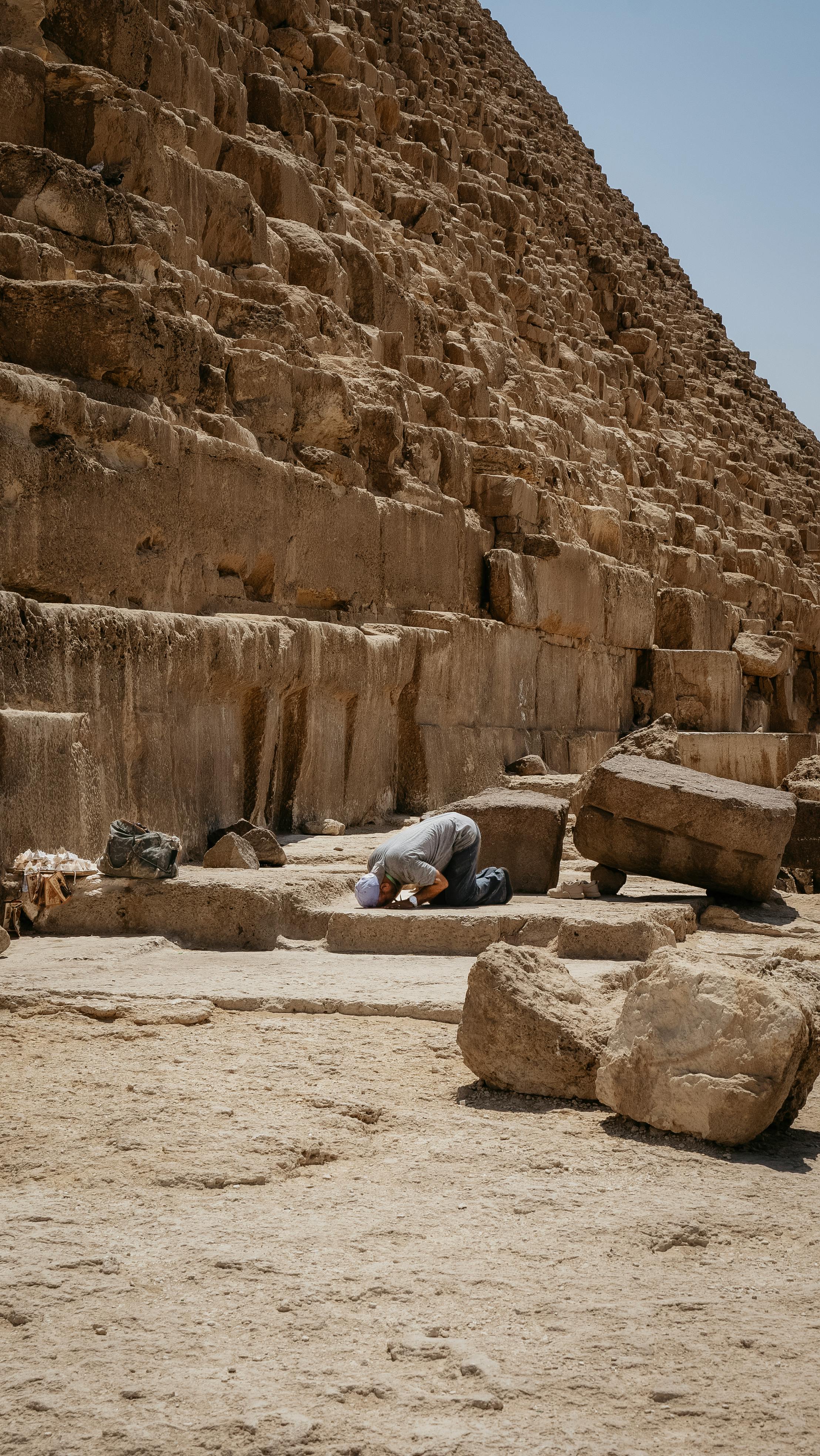 Man Taking Photo of the Great Pyramid · Free Stock Photo
