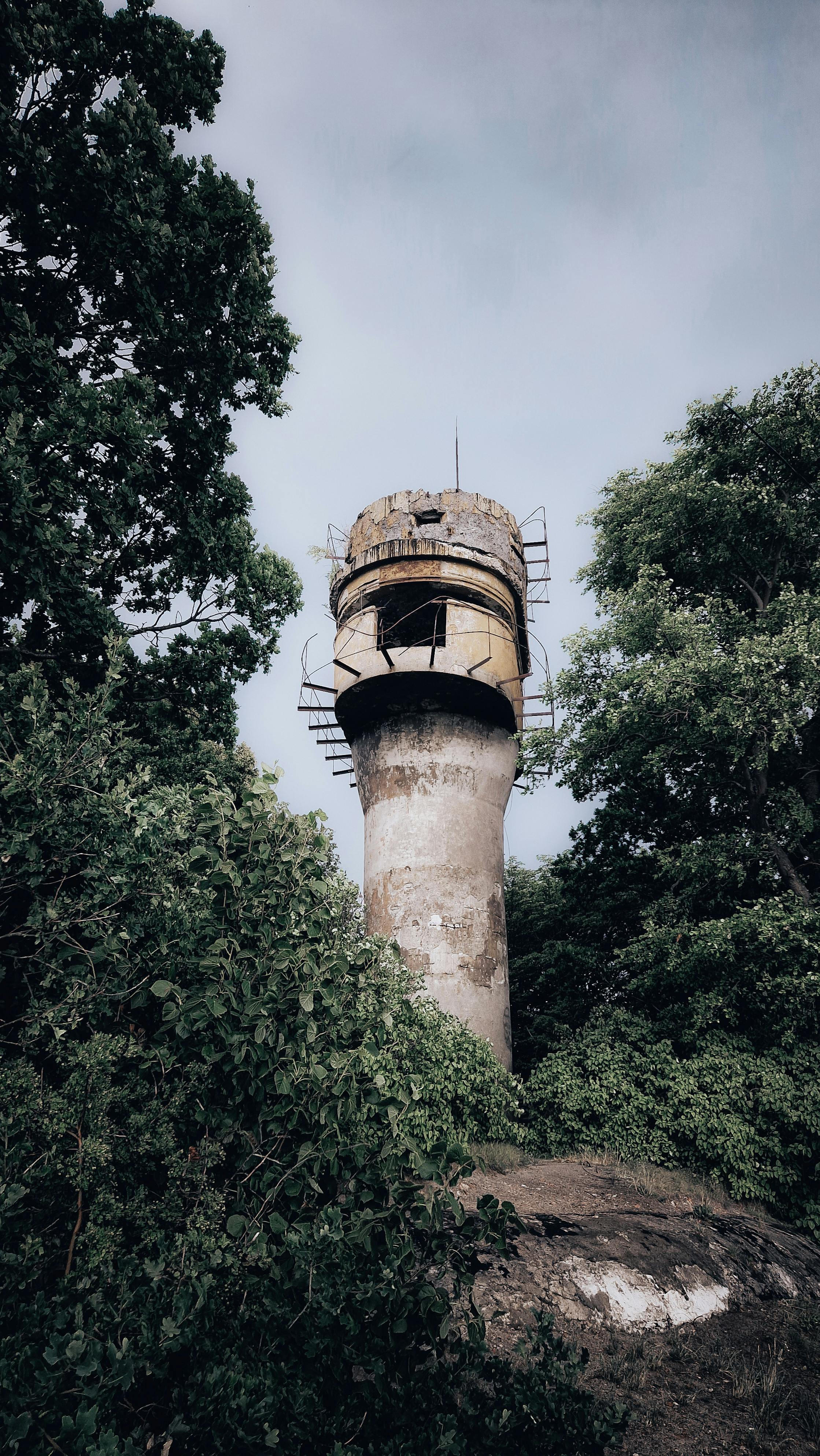 Exterior of an Old Abandoned Tower · Free Stock Photo