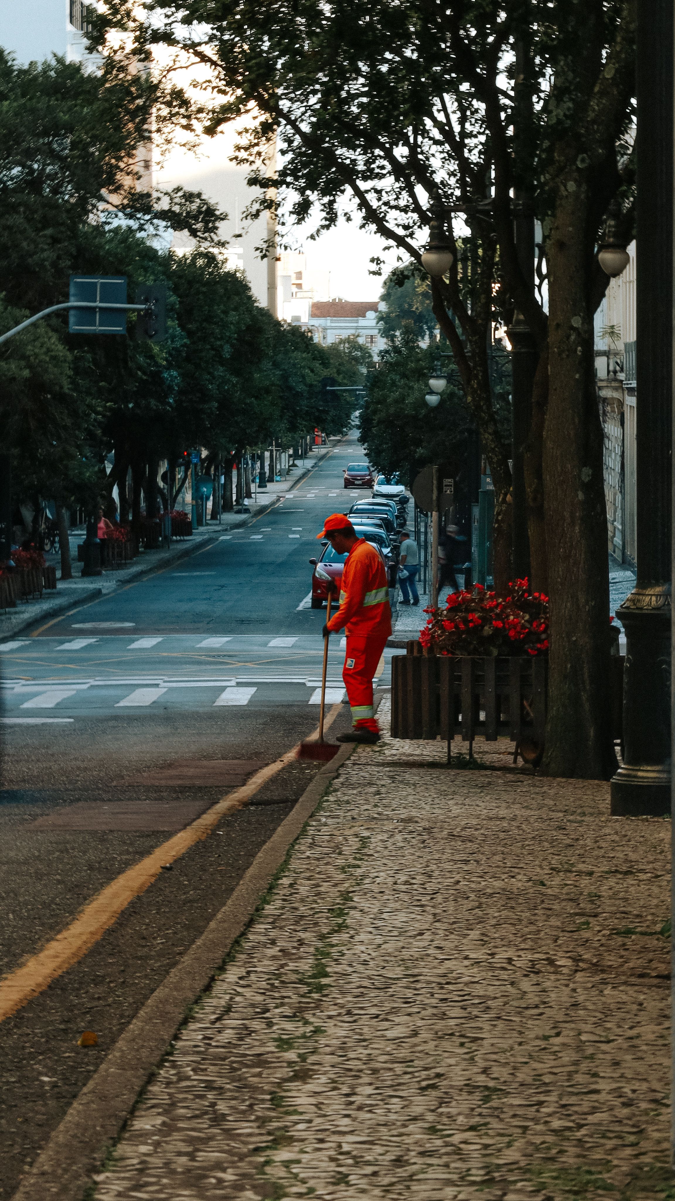 Cleaner on Street in City · Free Stock Photo