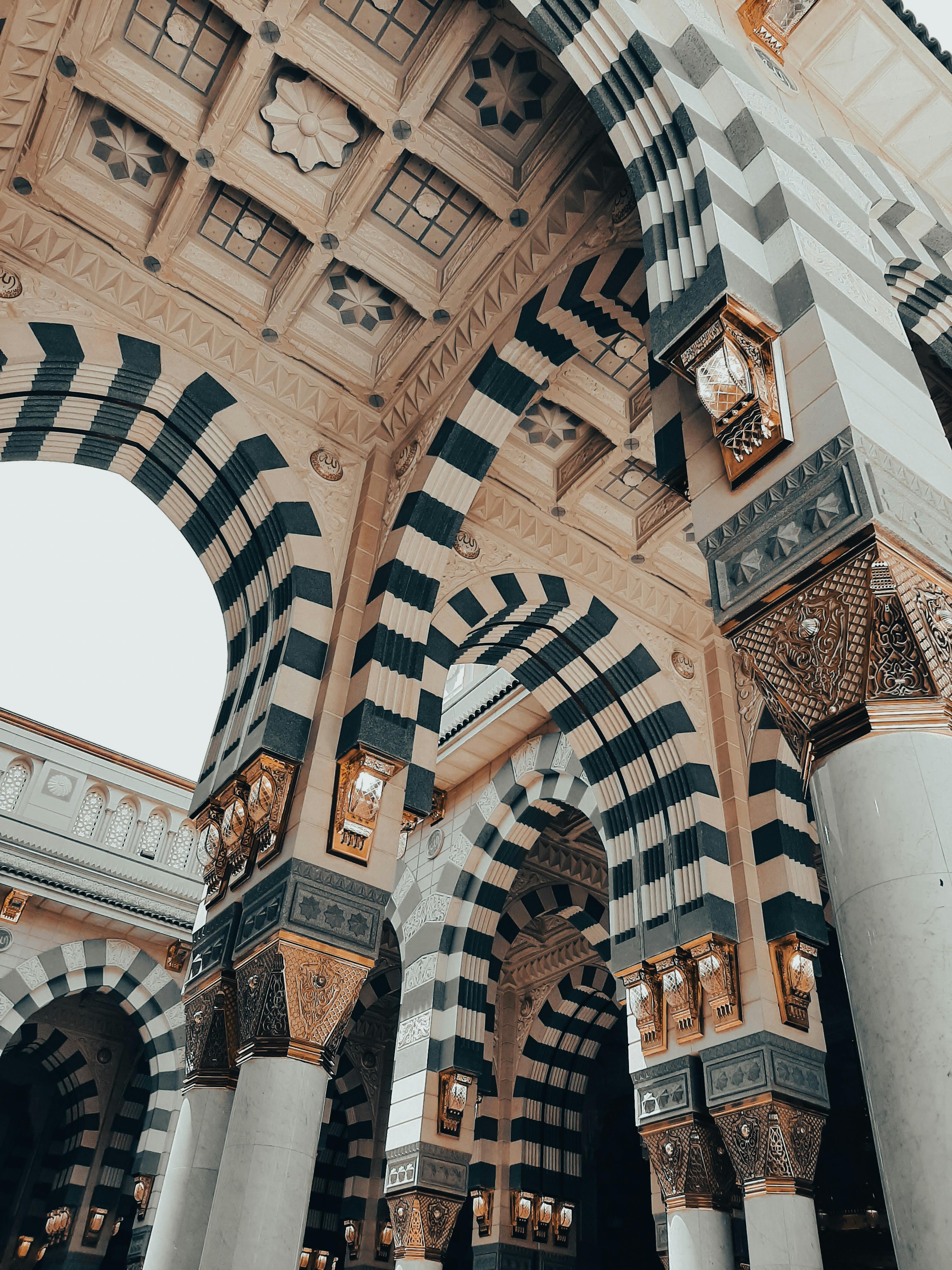 Interior of a Mosque · Free Stock Photo