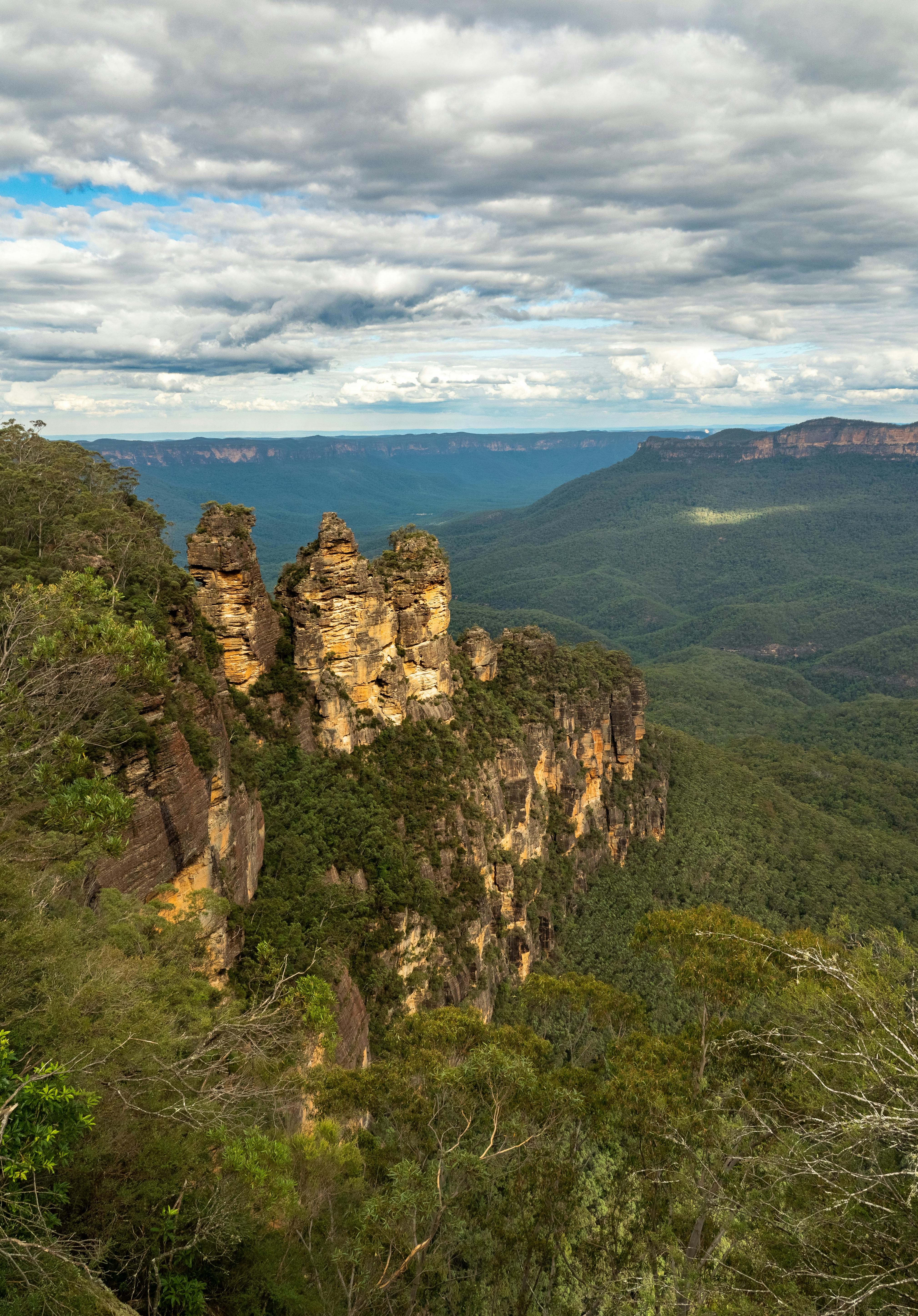Three Sisters Lookout in Blue Mountains in Australia · Free Stock Photo