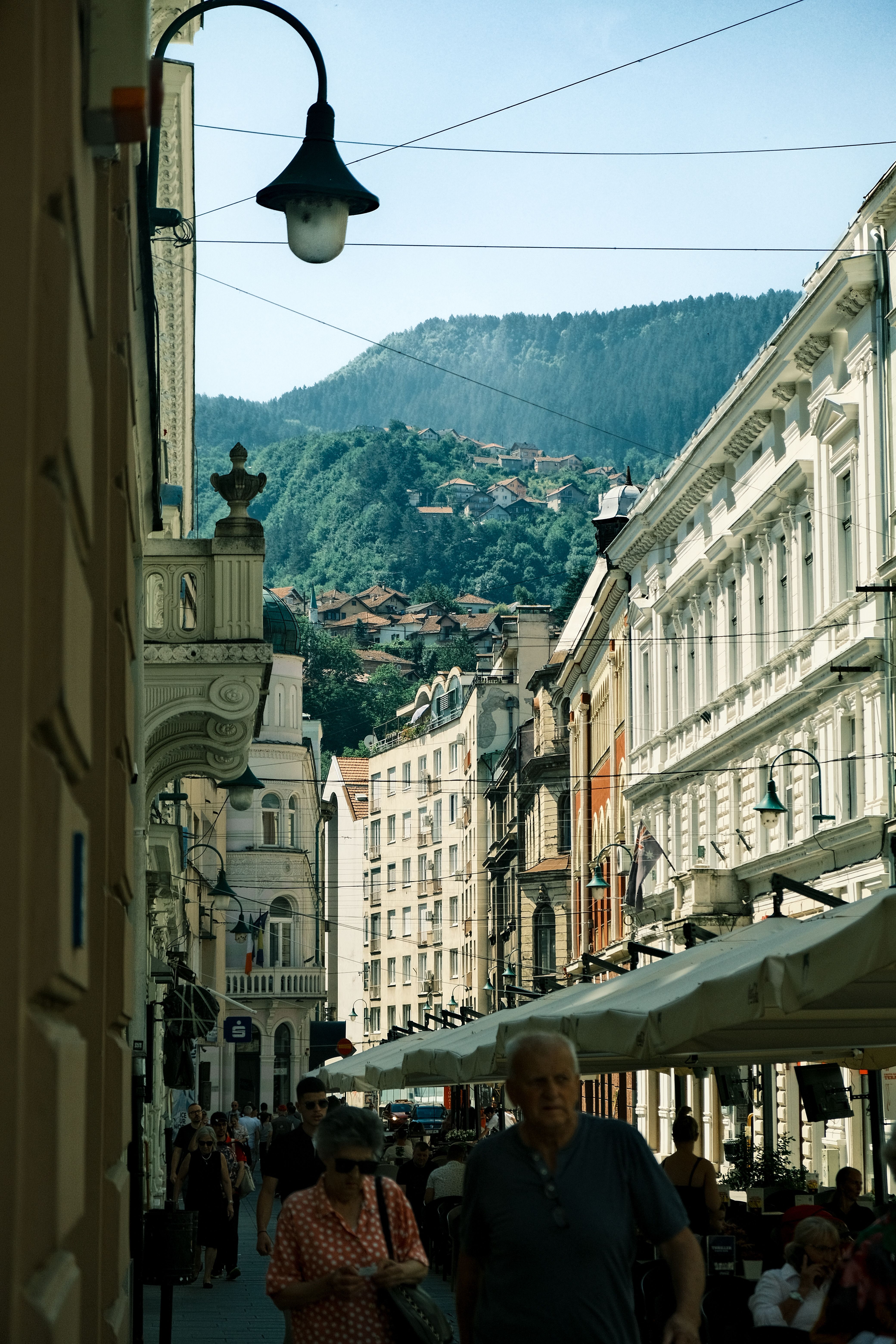 Crowded Alley in Sarajevo · Free Stock Photo