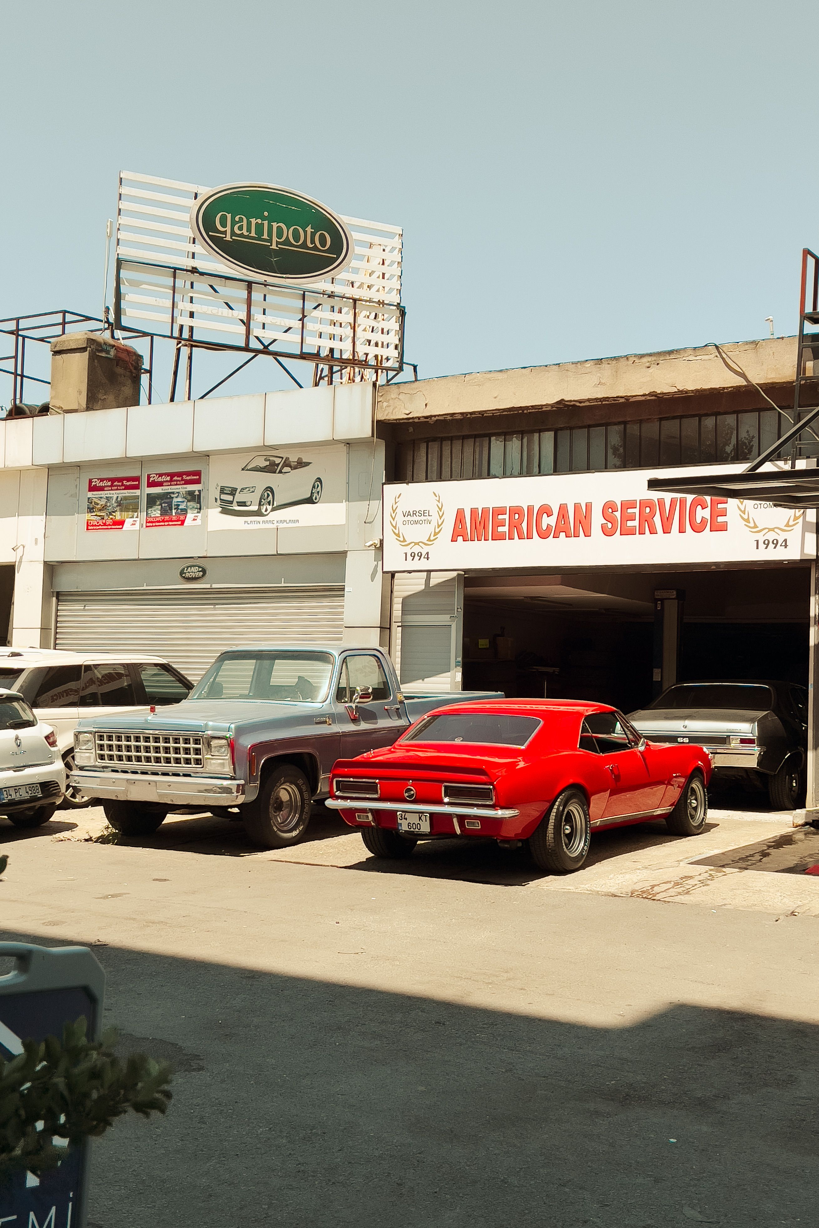 Entrance of Car Service · Free Stock Photo