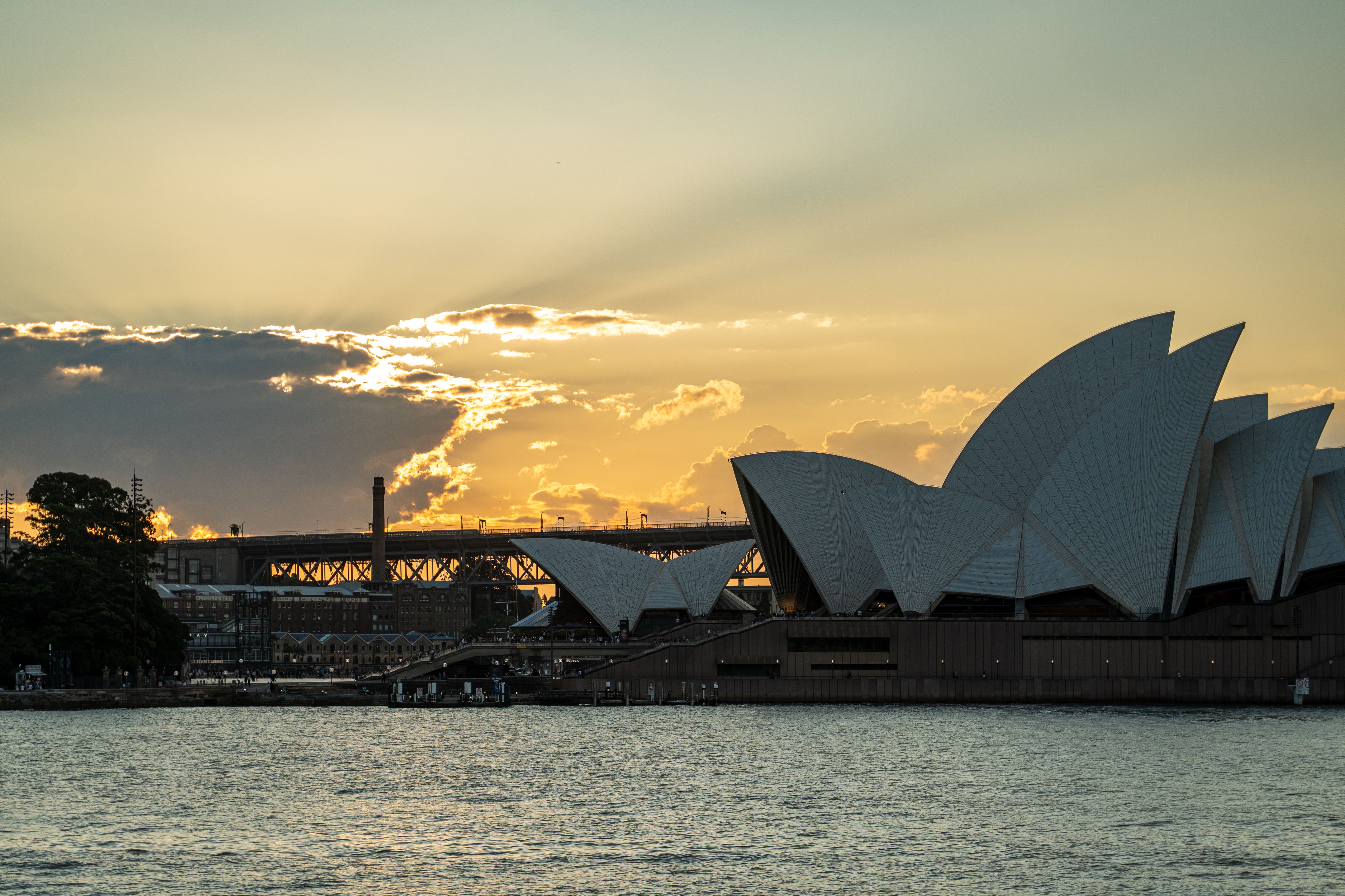 Sydney Opera House at Sunset · Free Stock Photo