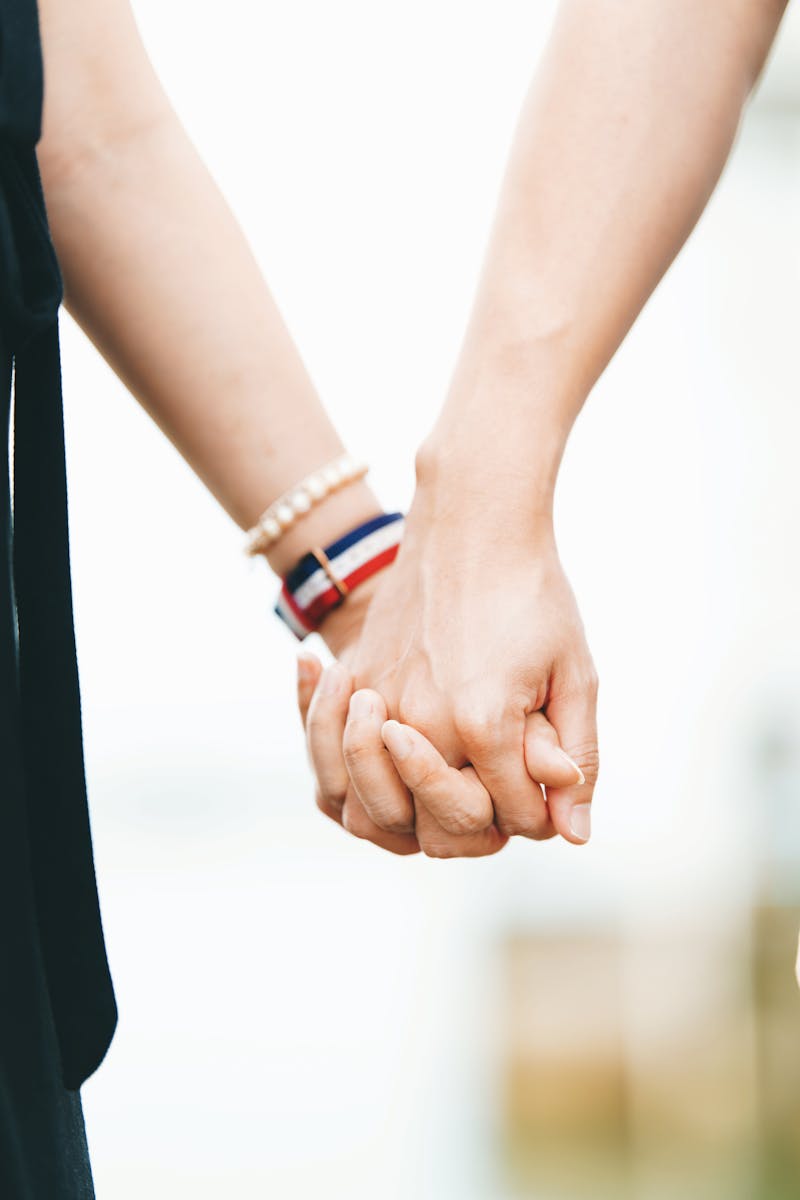 Hand In Hand Photos, Download The BEST Free Hand In Hand Stock Photos ...