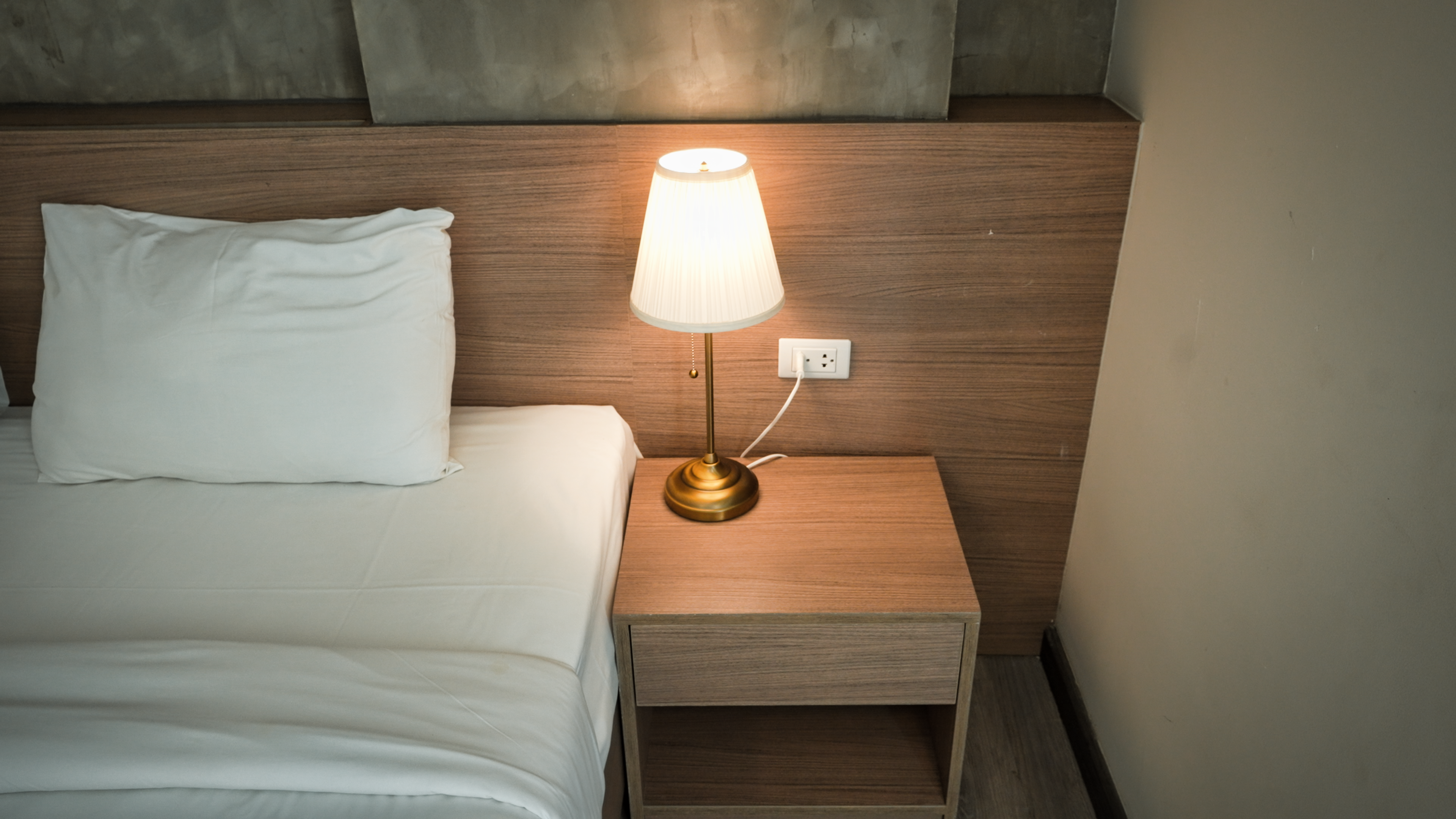 Lamp on Nightstand · Free Stock Photo