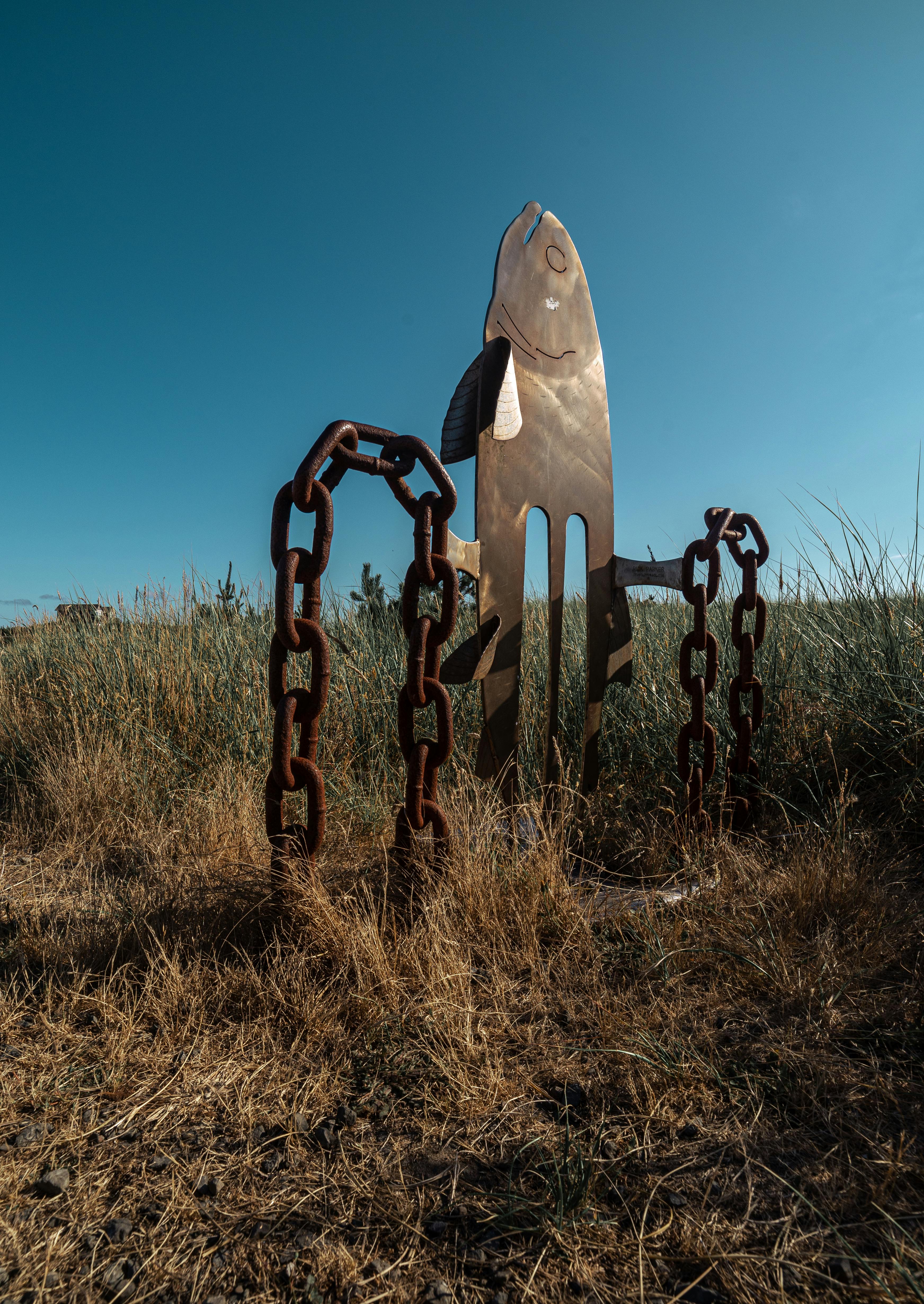 Sculpture And Chains Photos, Download The BEST Free Sculpture And ...