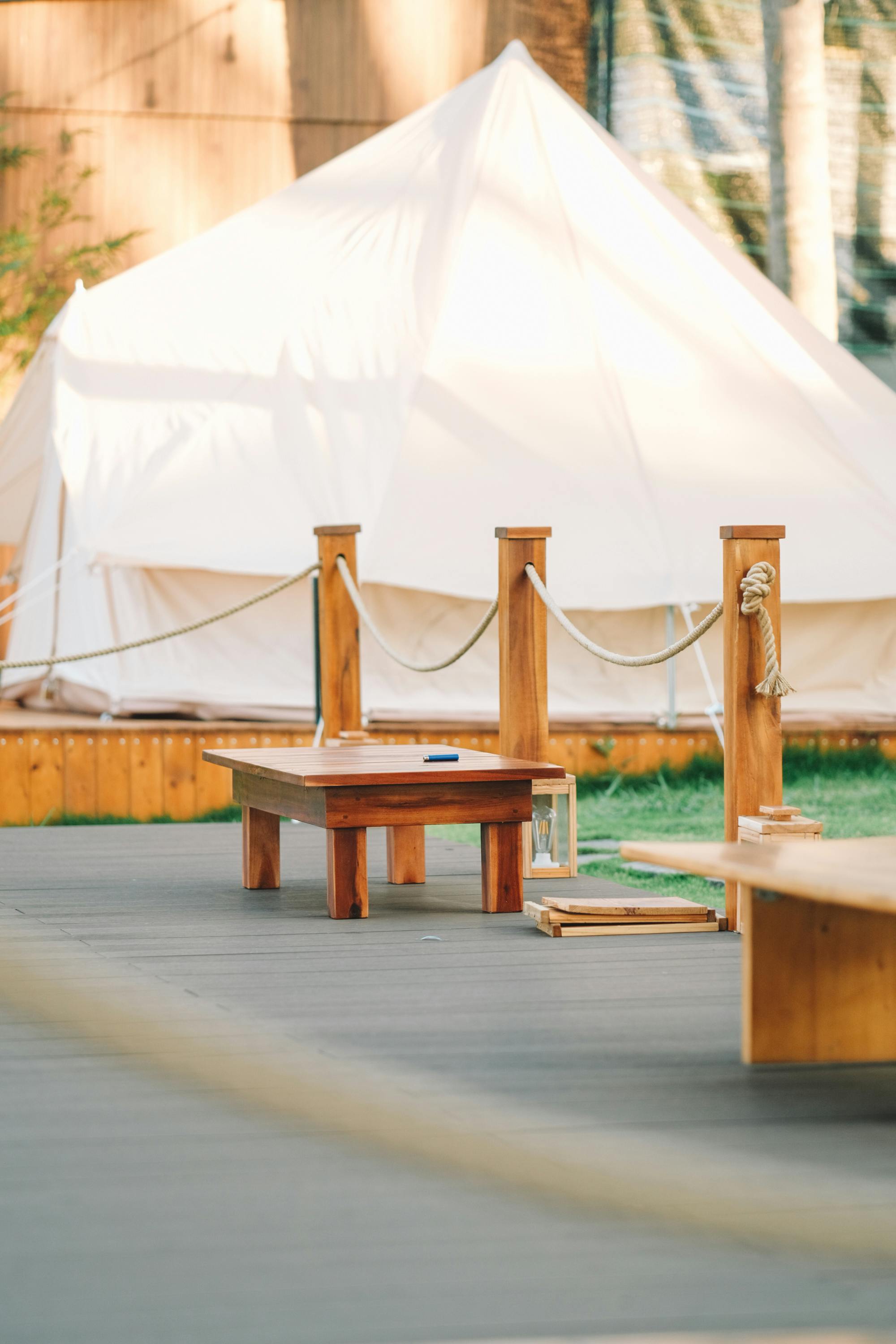 Interior of military tent / wooden table · Free Stock Photo