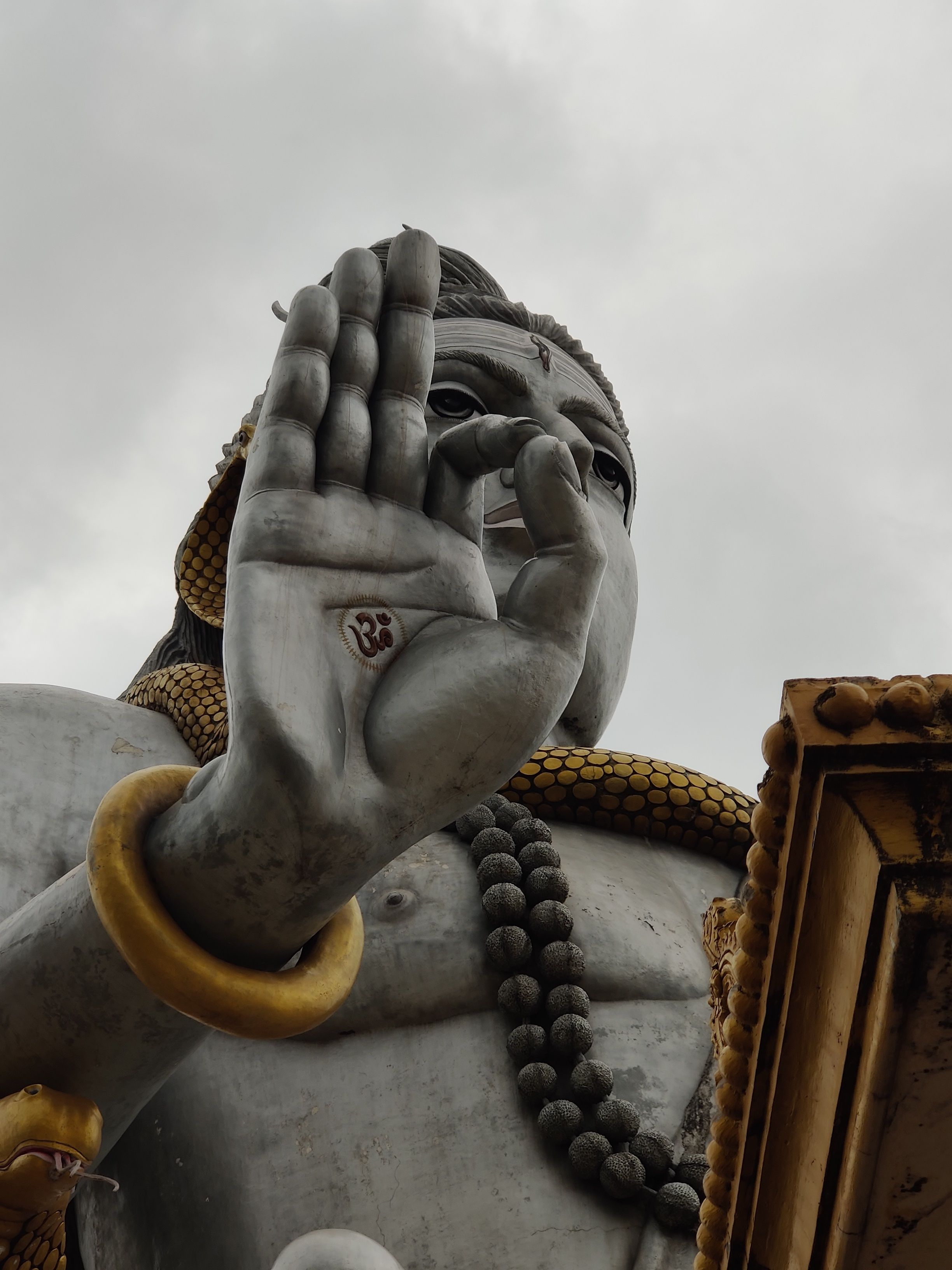 Aerial View of Lord Shiva Statue at Murdeshwar Temple · Free Stock Photo