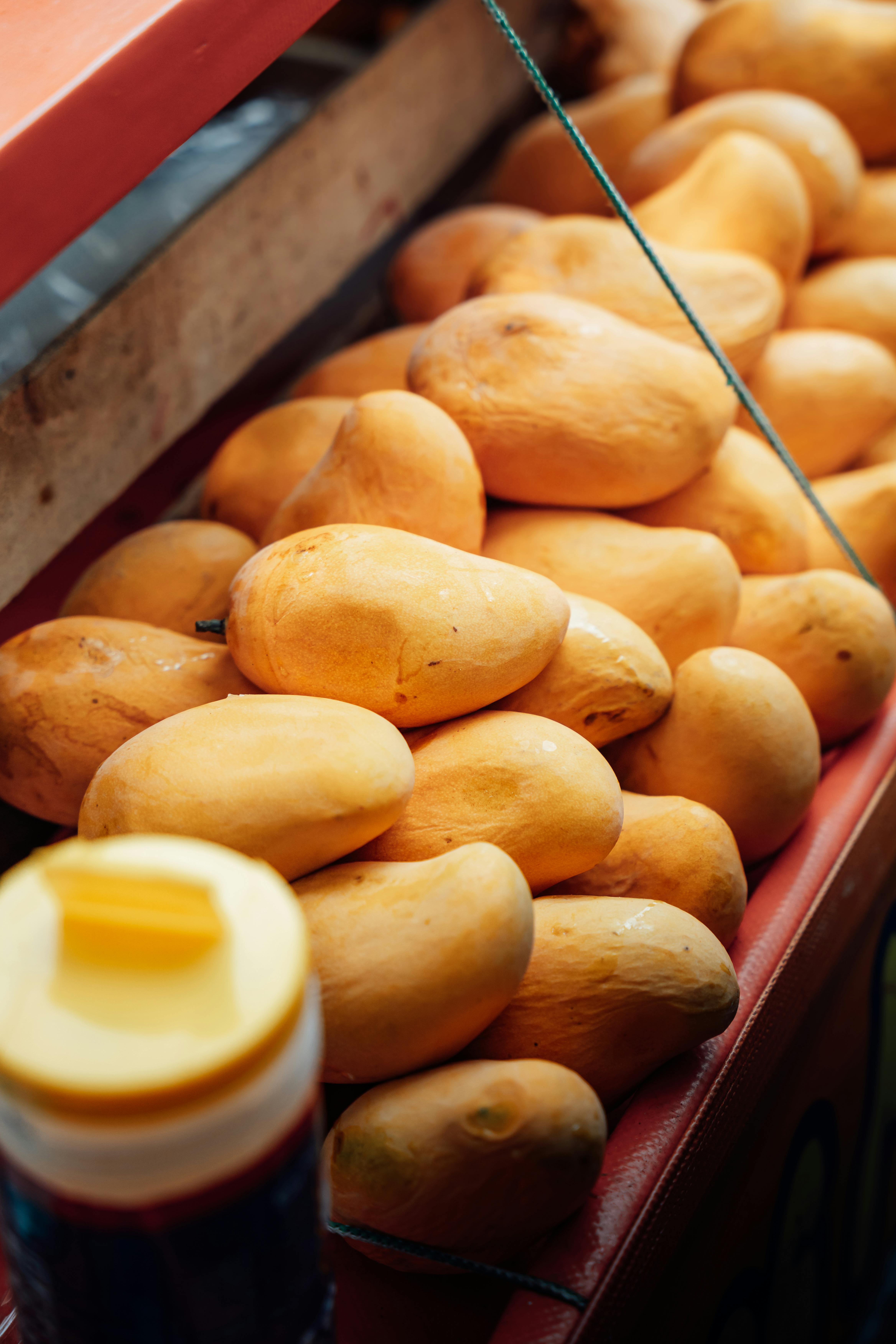 Shelf of Yellow Sindhri Mango · Free Stock Photo