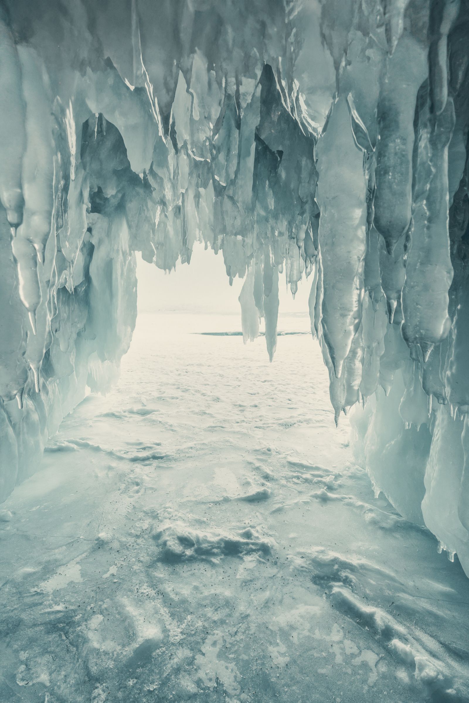 Ice Cave Photos, Download The BEST Free Ice Cave Stock Photos & HD Images