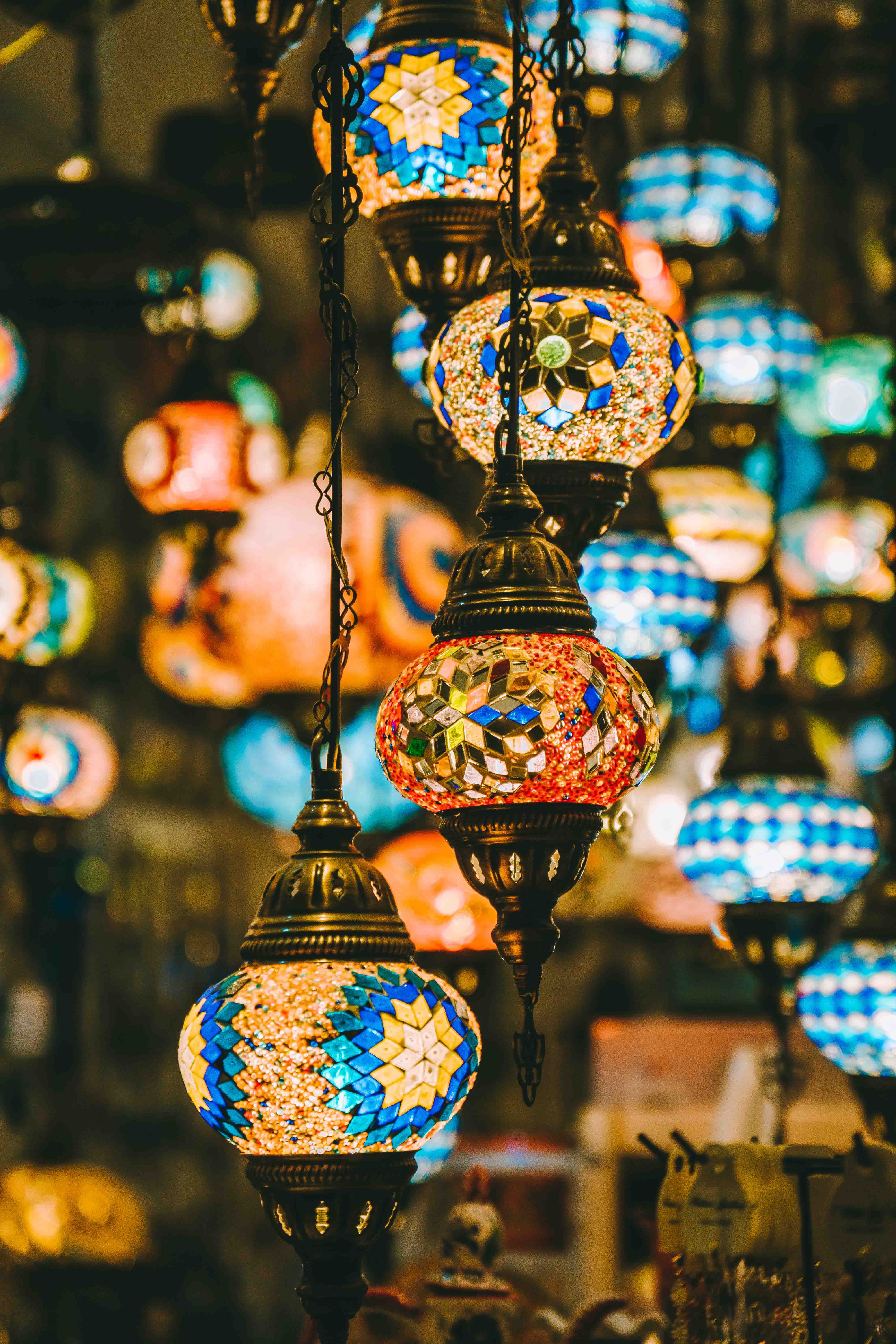Close-up of Variety of Lamps with Oriental Patterns · Free Stock Photo