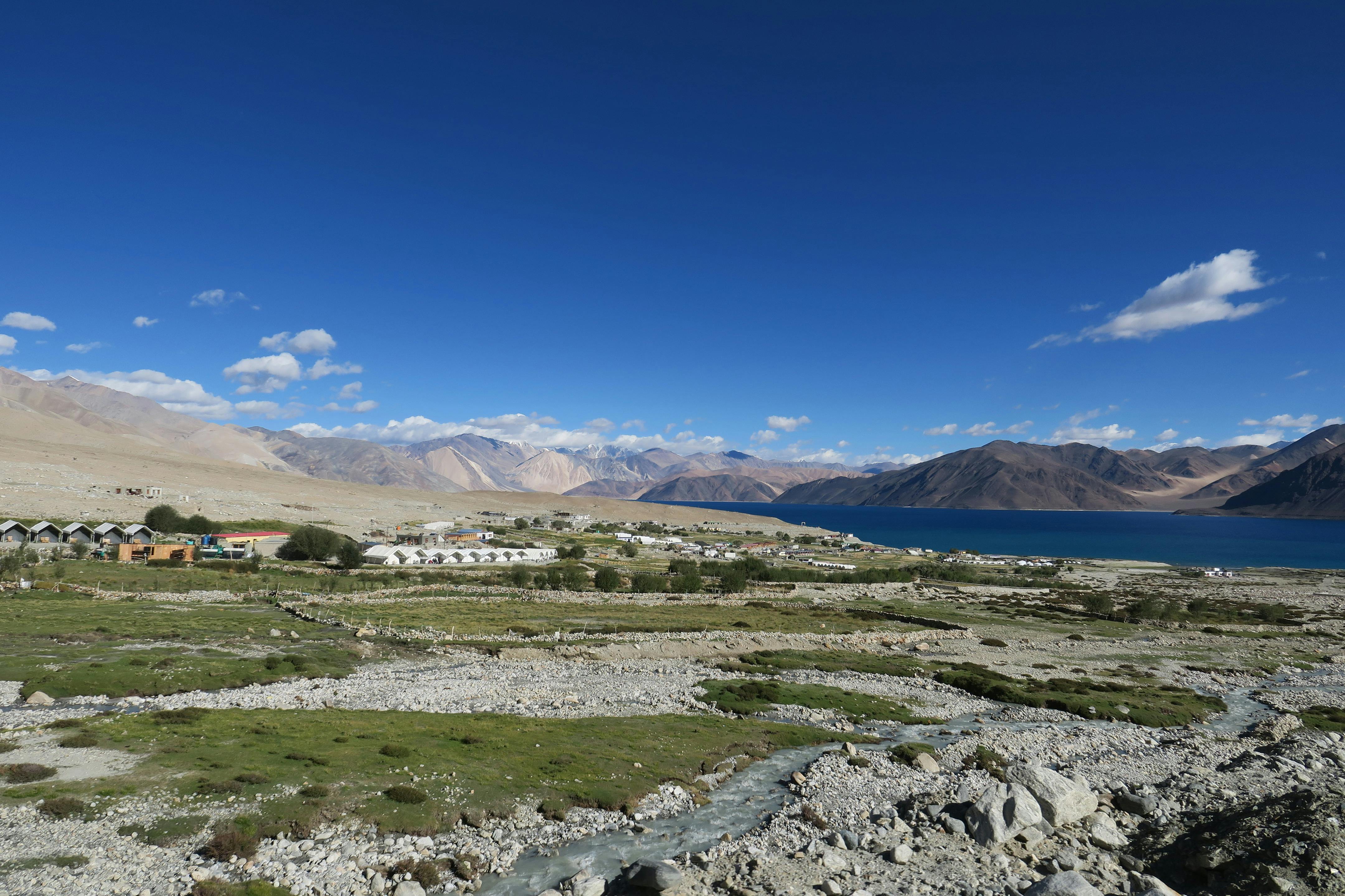 Wide Angle Shot of the Pangong Tso Lake · Free Stock Photo