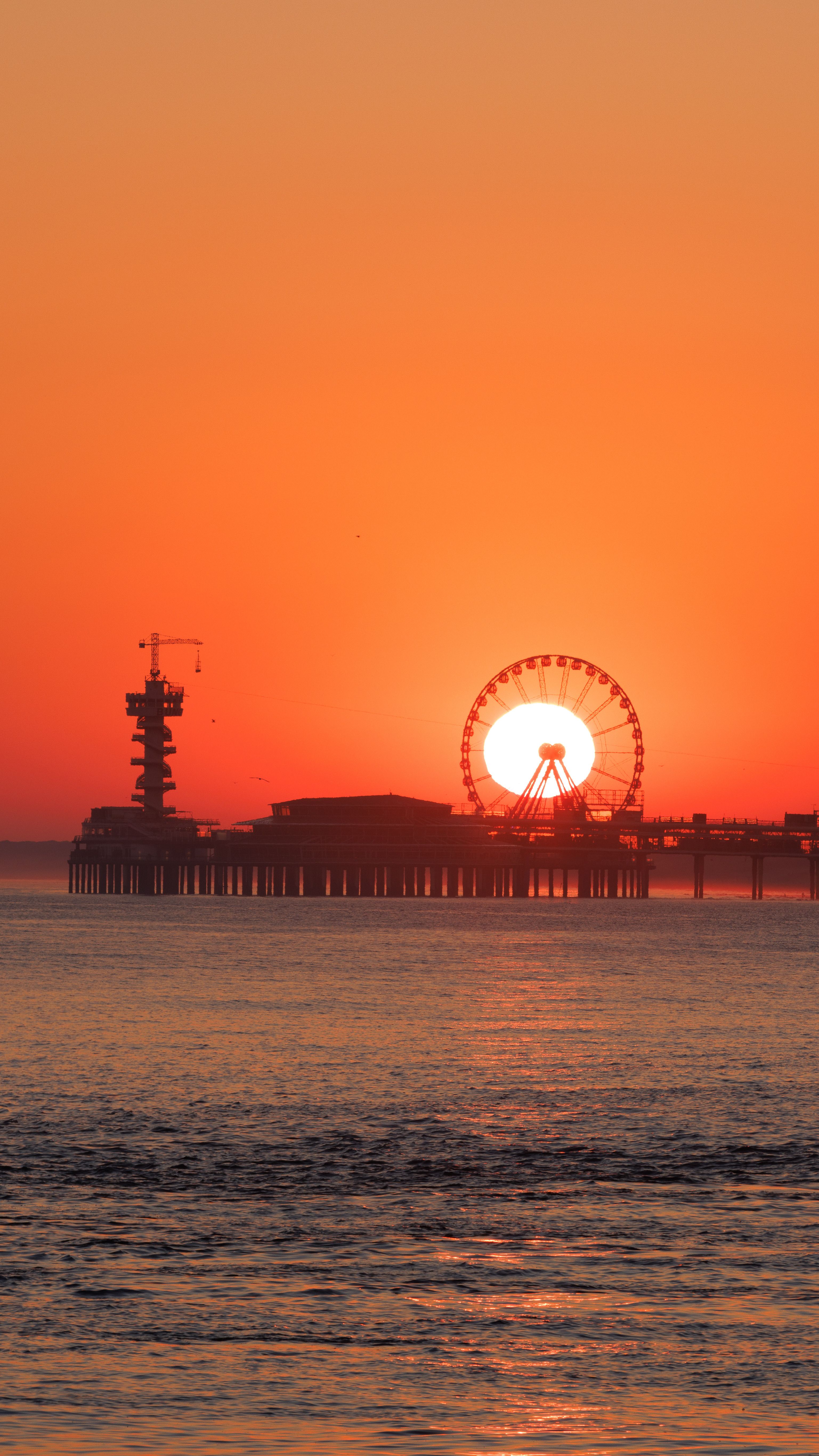 Steel Pier in Atlantic City in USA at Sunset · Free Stock Photo